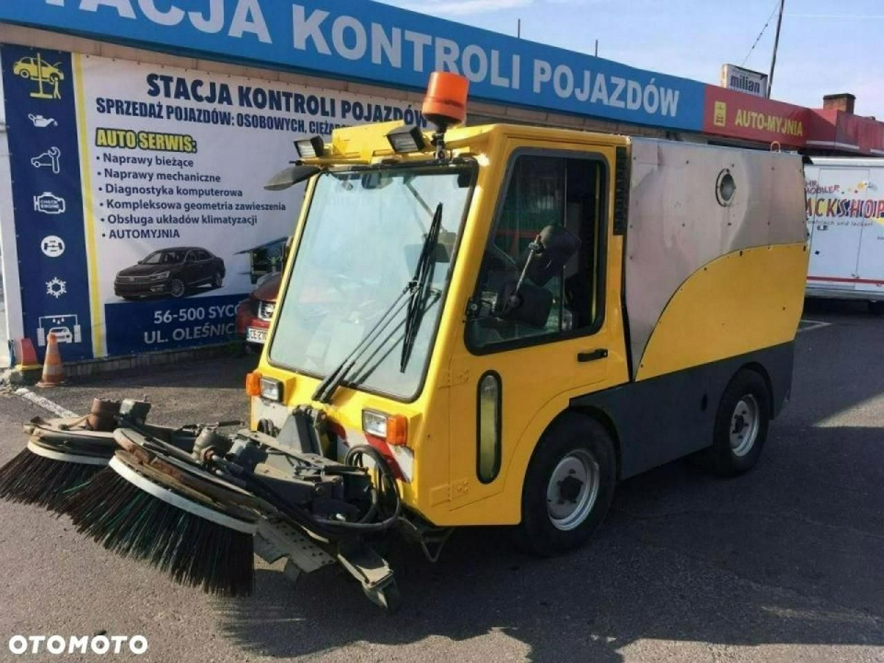 Hako Zamiatarka Hako-Werke Citymaster 1800 - Opinie i ceny na Ceneo.pl