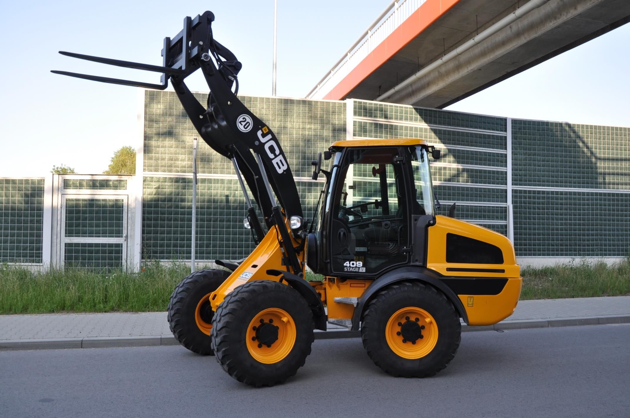 JCB WLS 409 SV MAŁO mth WIDŁY DO PALET KRAJOWA - Opinie i ceny na Ceneo.pl