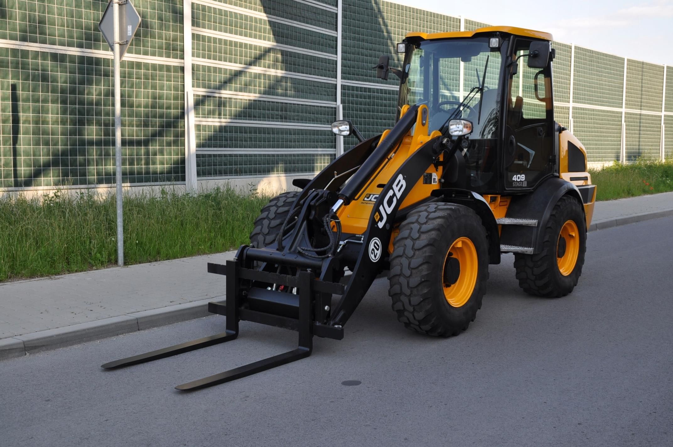 JCB WLS 409 SV MAŁO mth WIDŁY DO PALET KRAJOWA - Opinie i ceny na Ceneo.pl