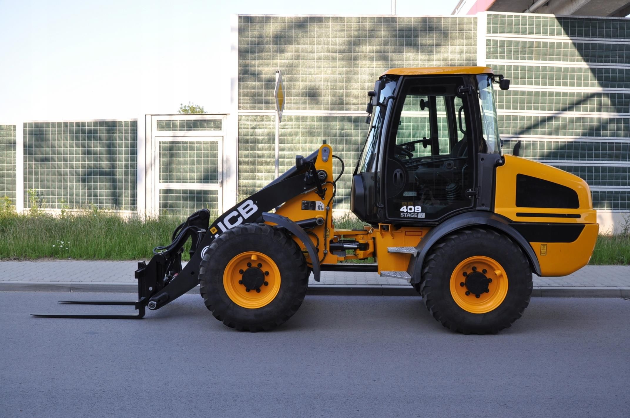 JCB WLS 409 SV MAŁO mth WIDŁY DO PALET KRAJ I WŁ - Opinie i ceny na ...