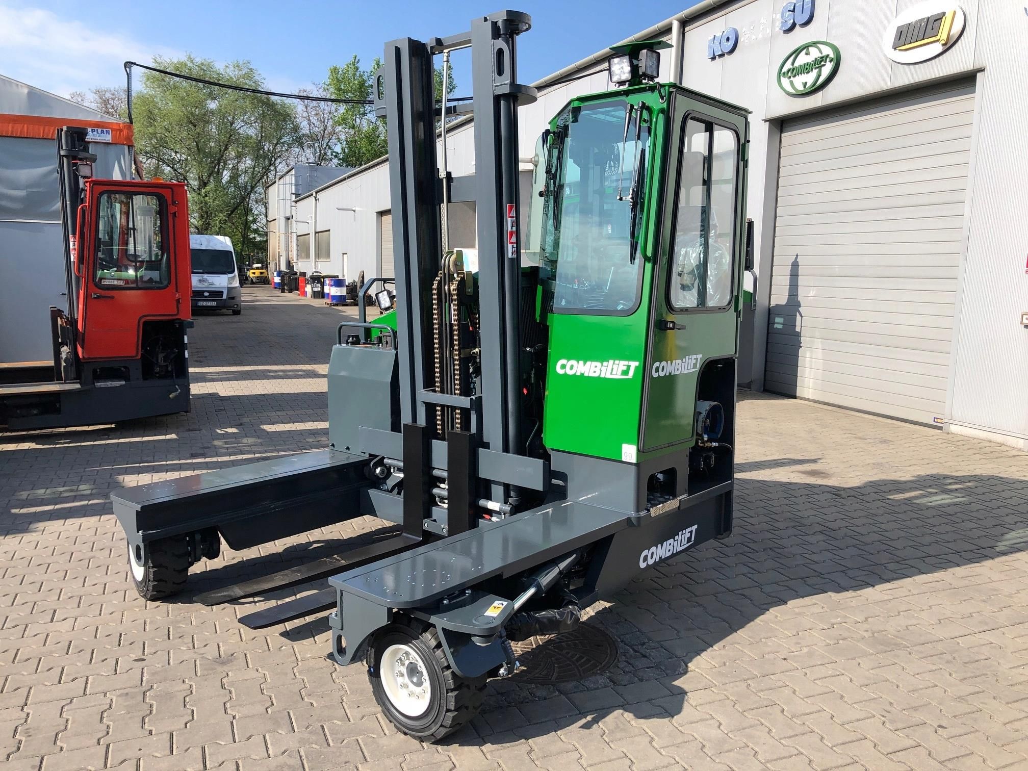 Combilift C4000 LPG wielokierunkowy wózek boczny - Opinie i ceny na ...