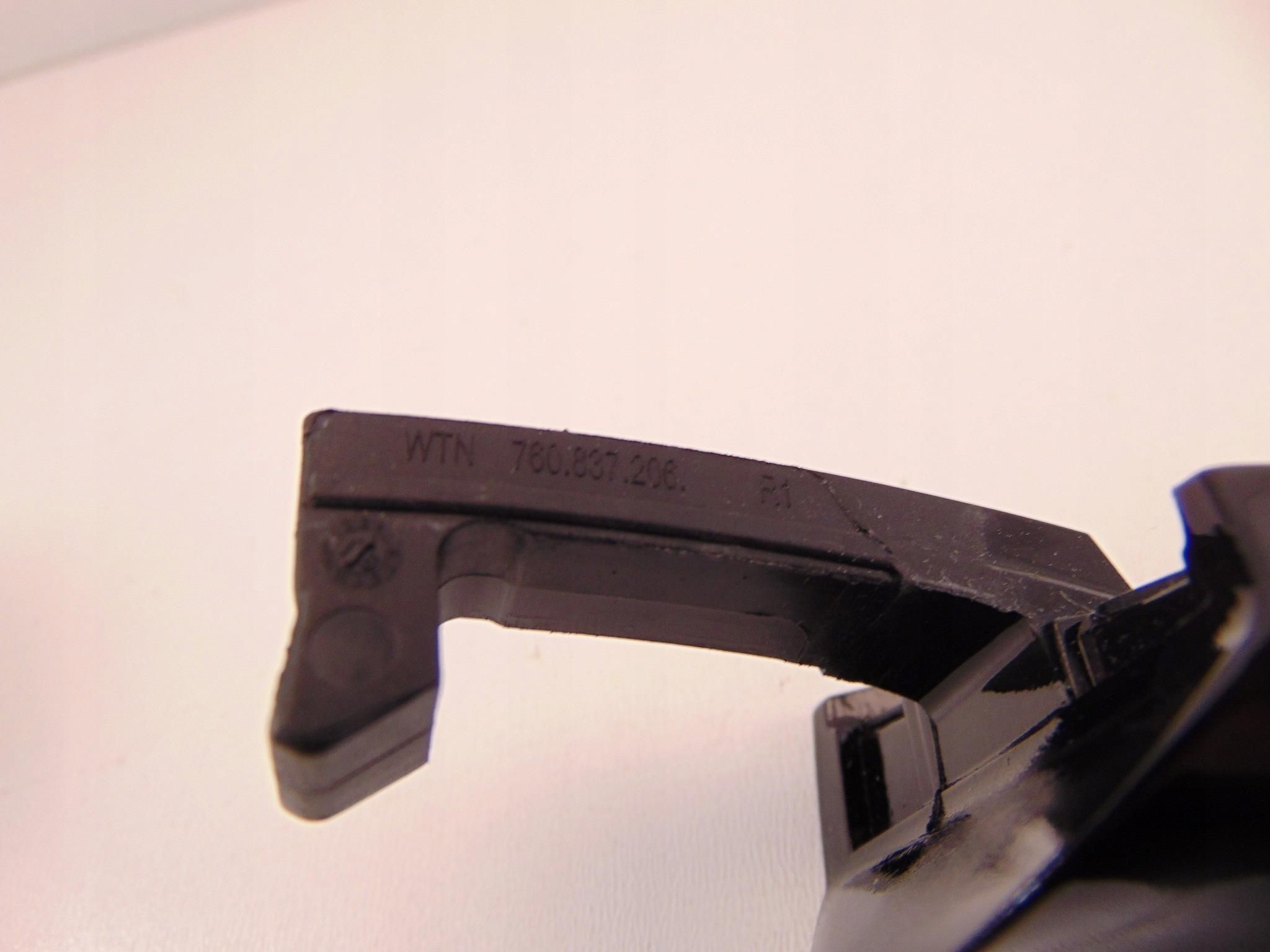 Klamka samochodowa Volkswagen Oe 760853732A Spoiler Dokładka Osłona ...