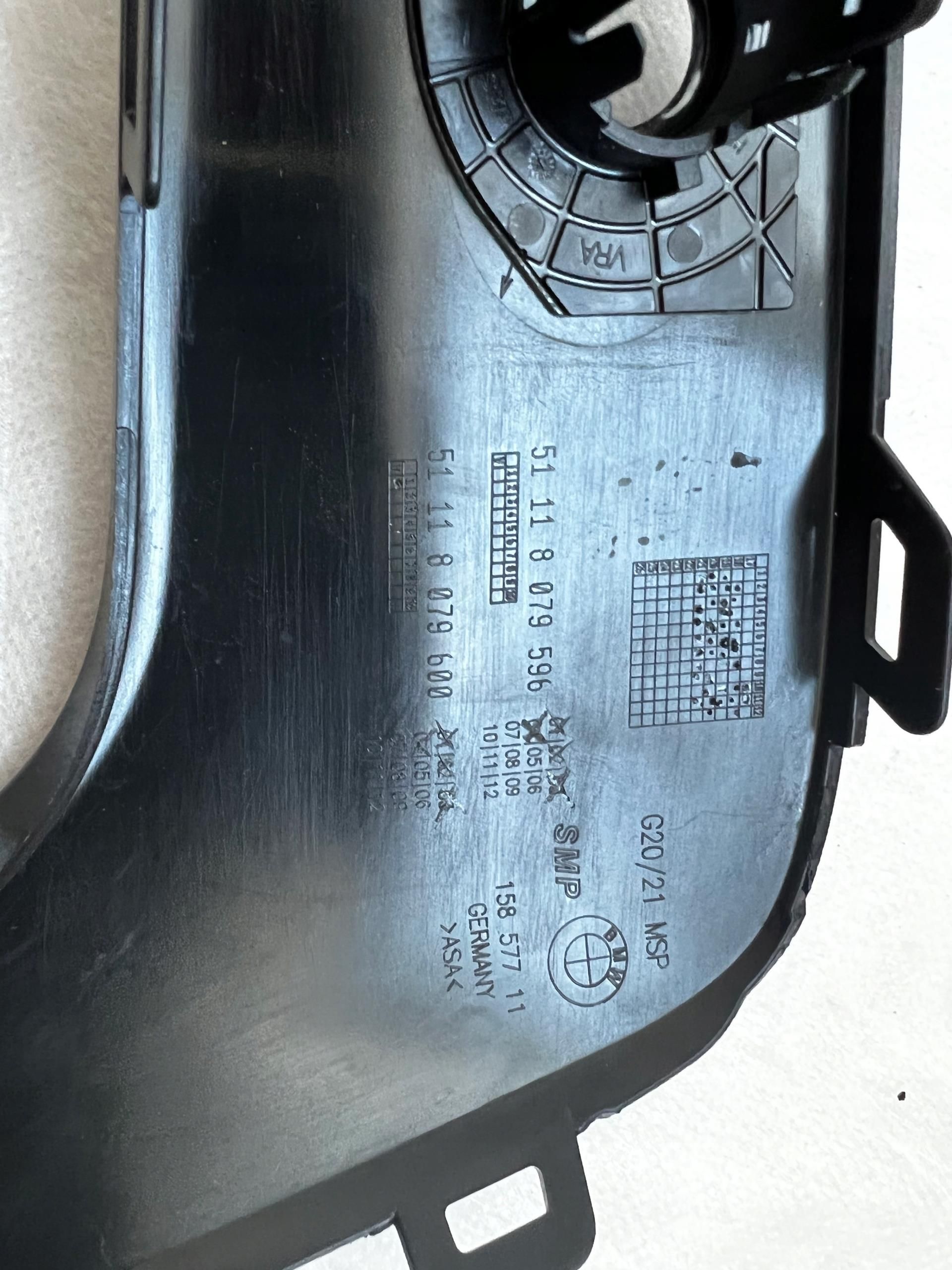 Bmw Oe Bmw G20 G21 M kratka listwa zderzaka 51118079596 - Opinie i ceny ...
