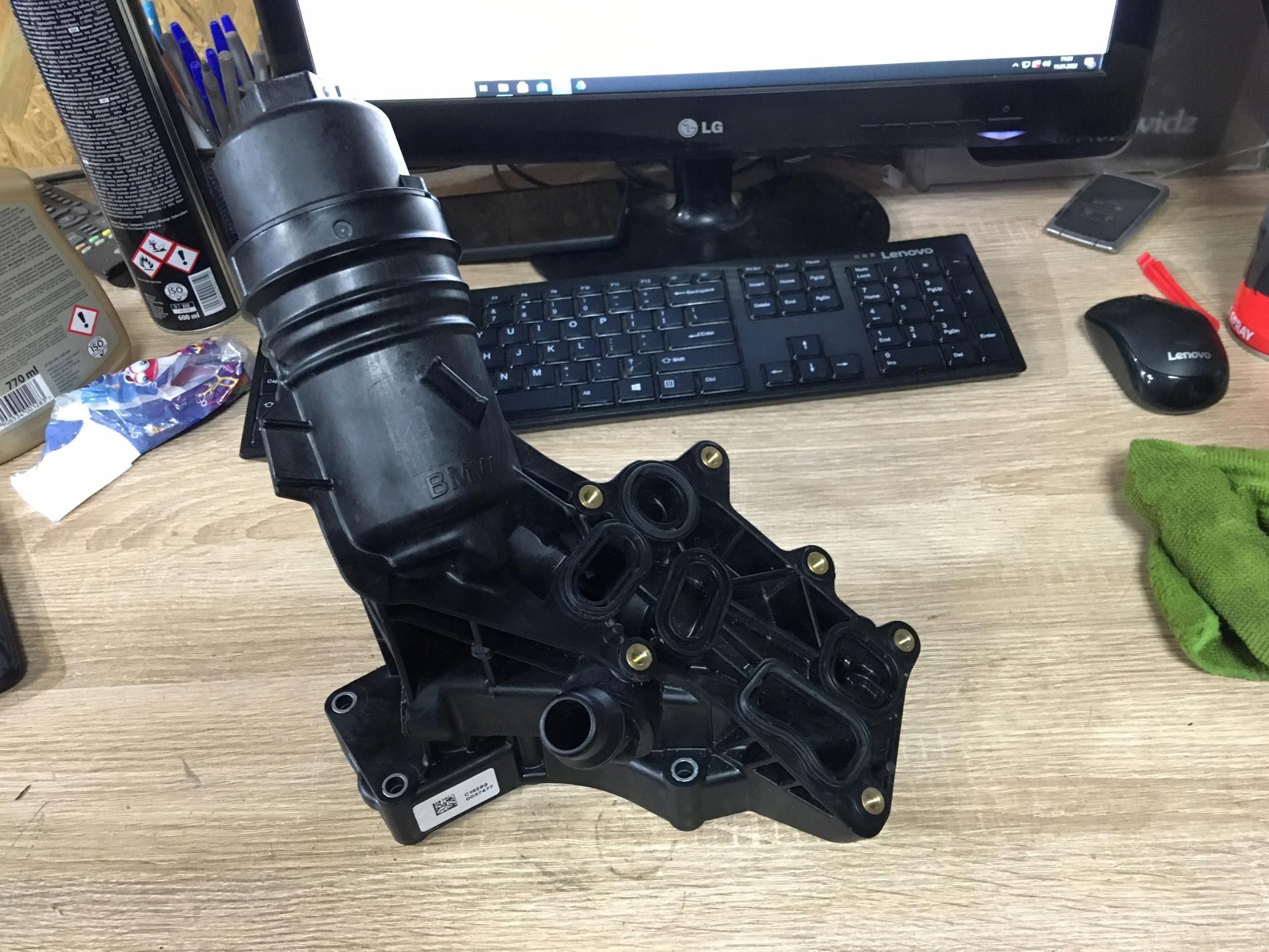 Bmw Oe 8583895 Obudowa Filtra Oleju Bmw G30 F20 4.0i - Opinie i ceny na ...