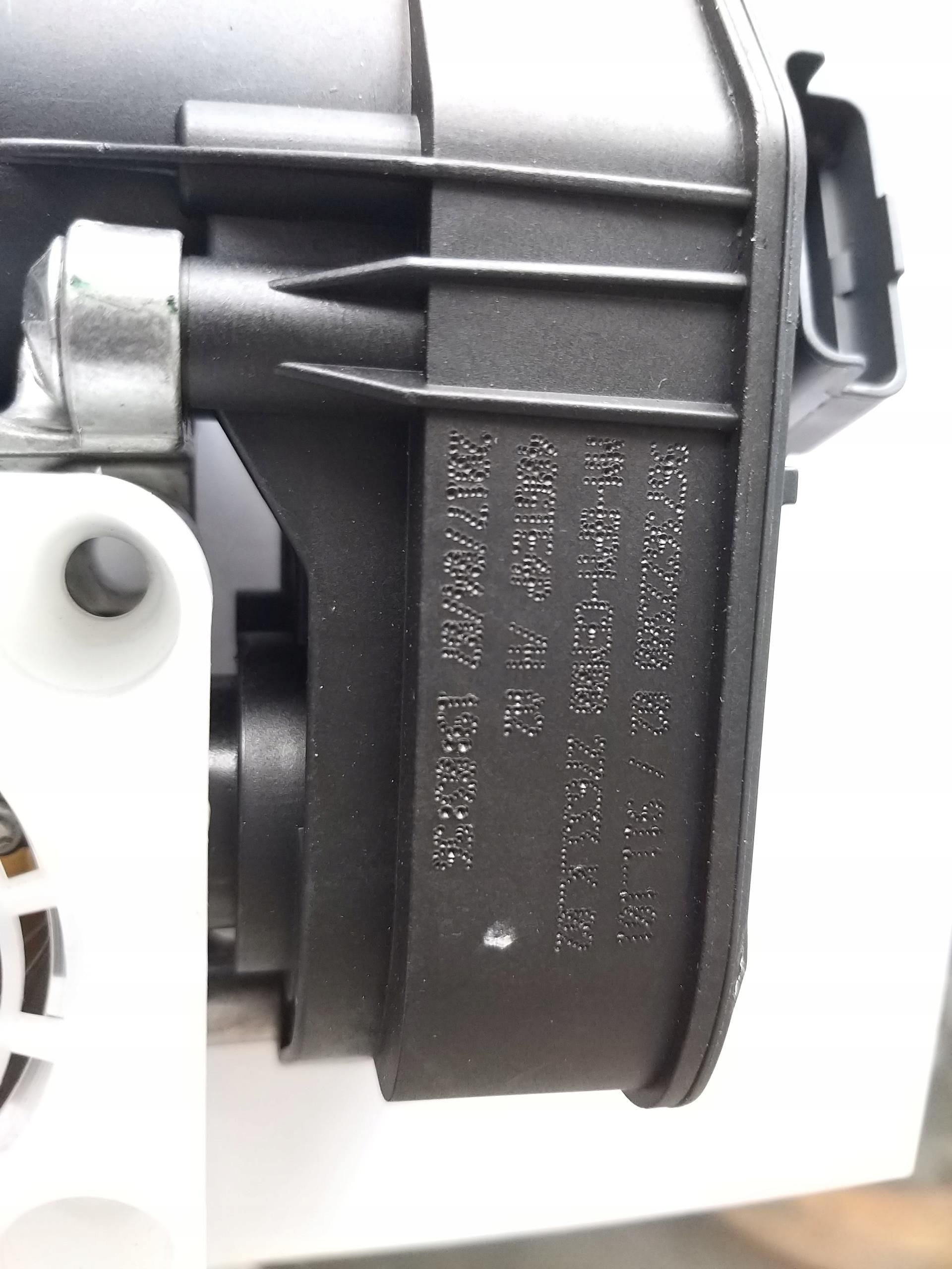 Peugeot Oe Przepustnica Citroen 1.2 Vti 9673622380 - Opinie i ceny na ...