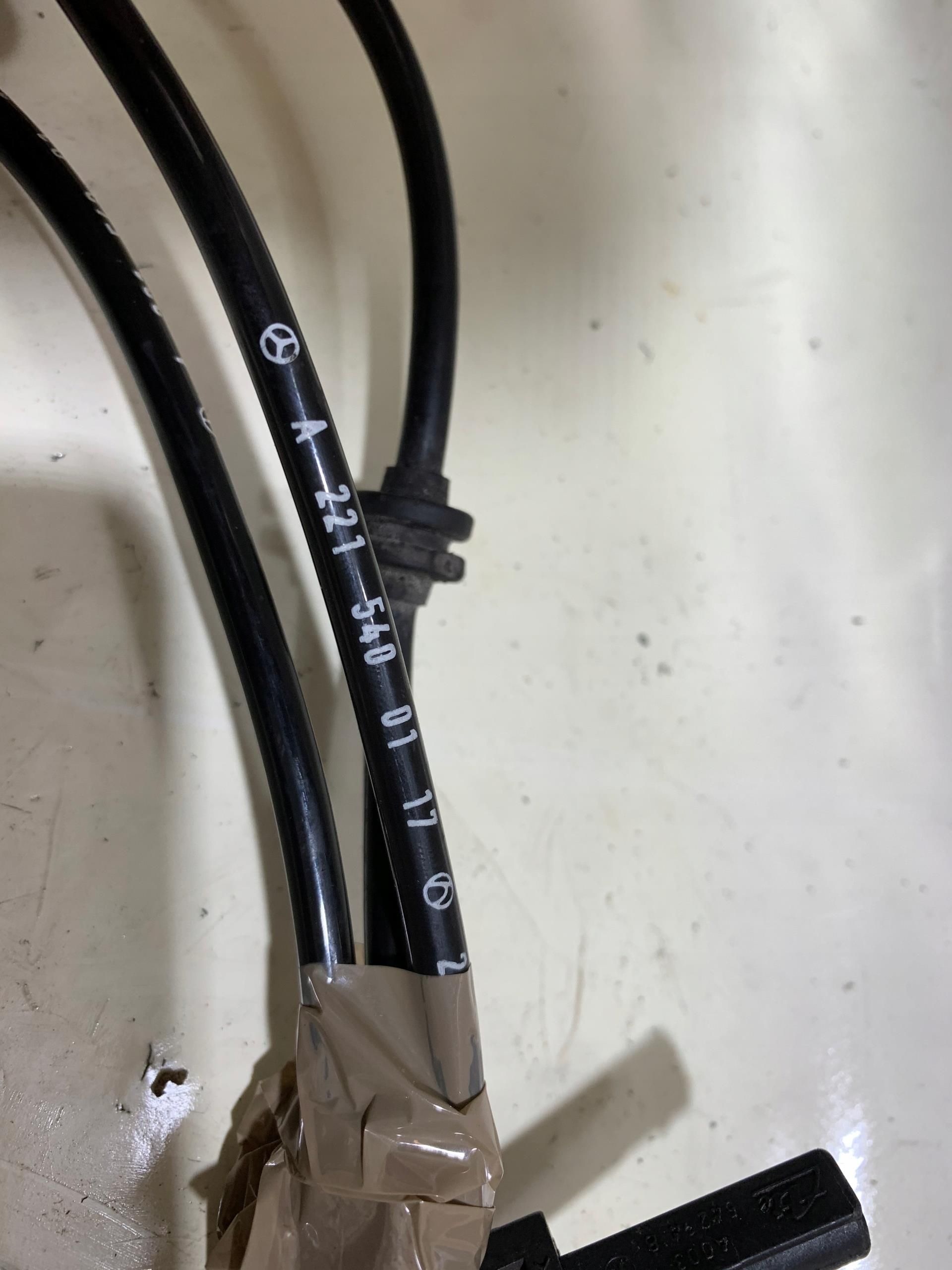 Mercedes Benz Oe Czujnik Abs Mercedes W221 2215400117 - Opinie i ceny ...