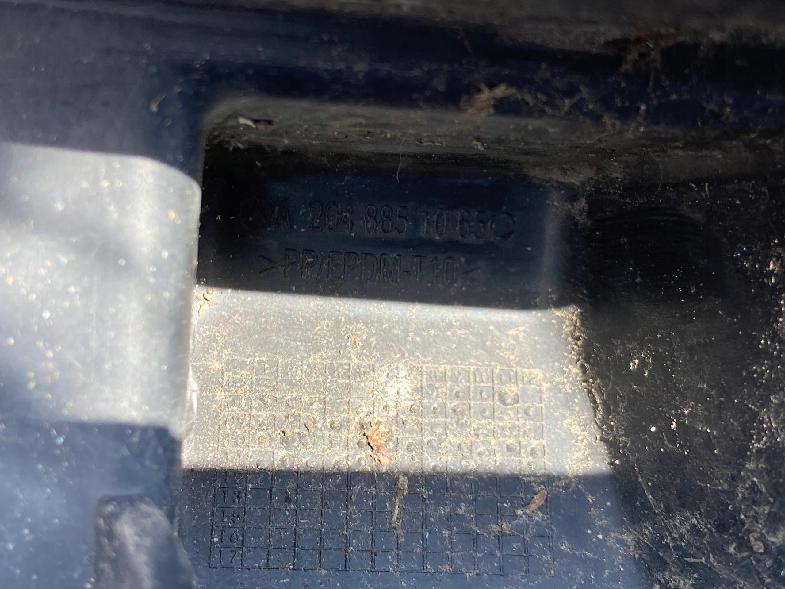 Mercedes Benz Oe 2048851065 Wspornik Zderzaka Przód Mercedes W204 ...