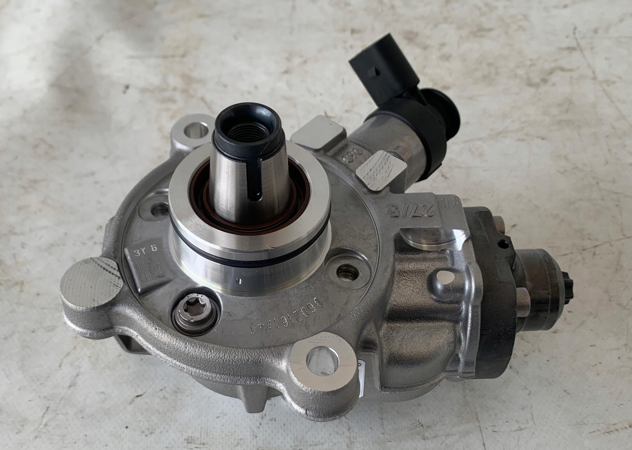 Mercedes Benz Oe Pompa Wysokiego Ciśnienia Mercedes A6540704601 ...