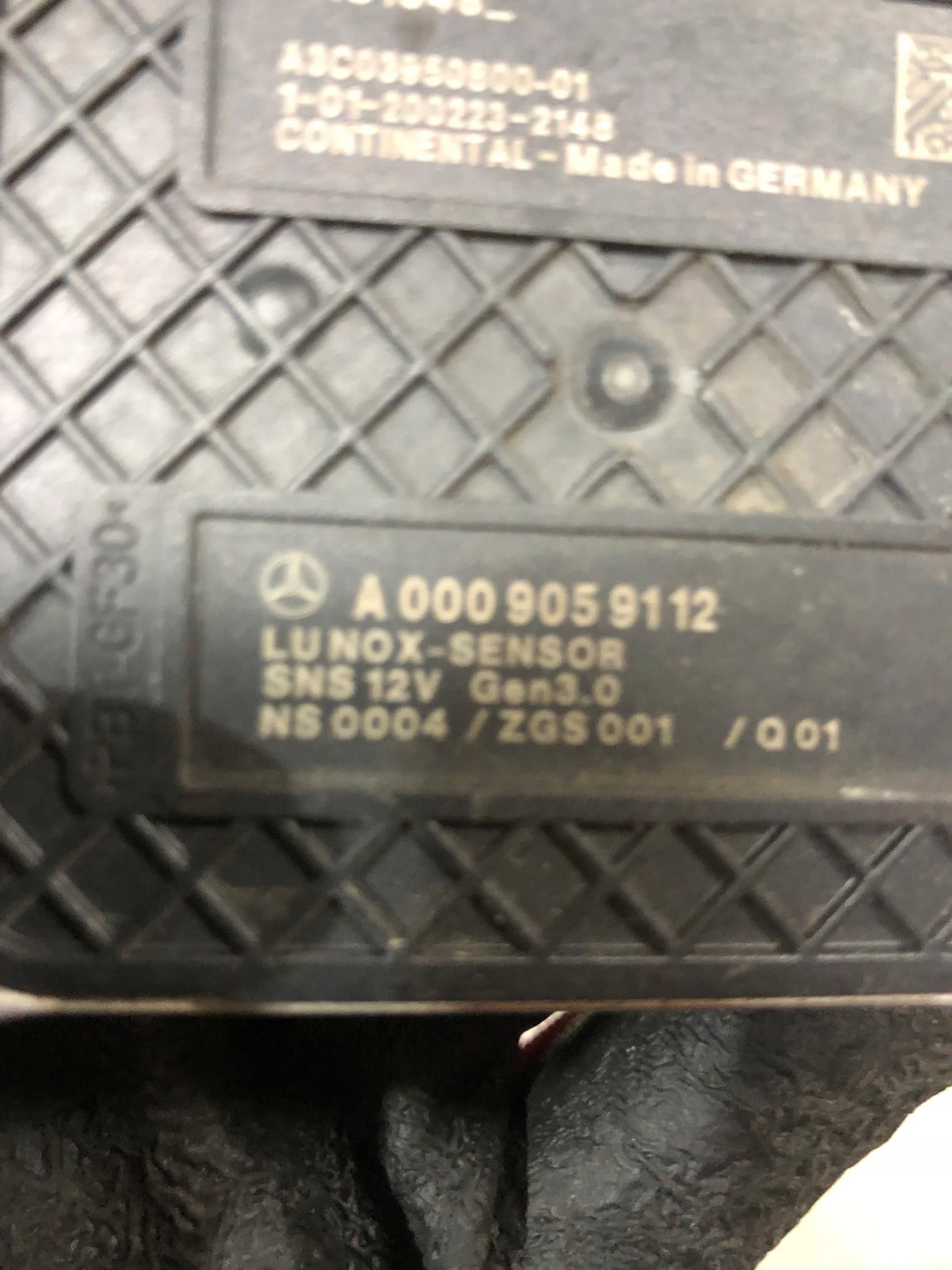 Sonda lambda Mercedes Benz Oe Sonda Lambda Nox Mercedes 0009059112 ...