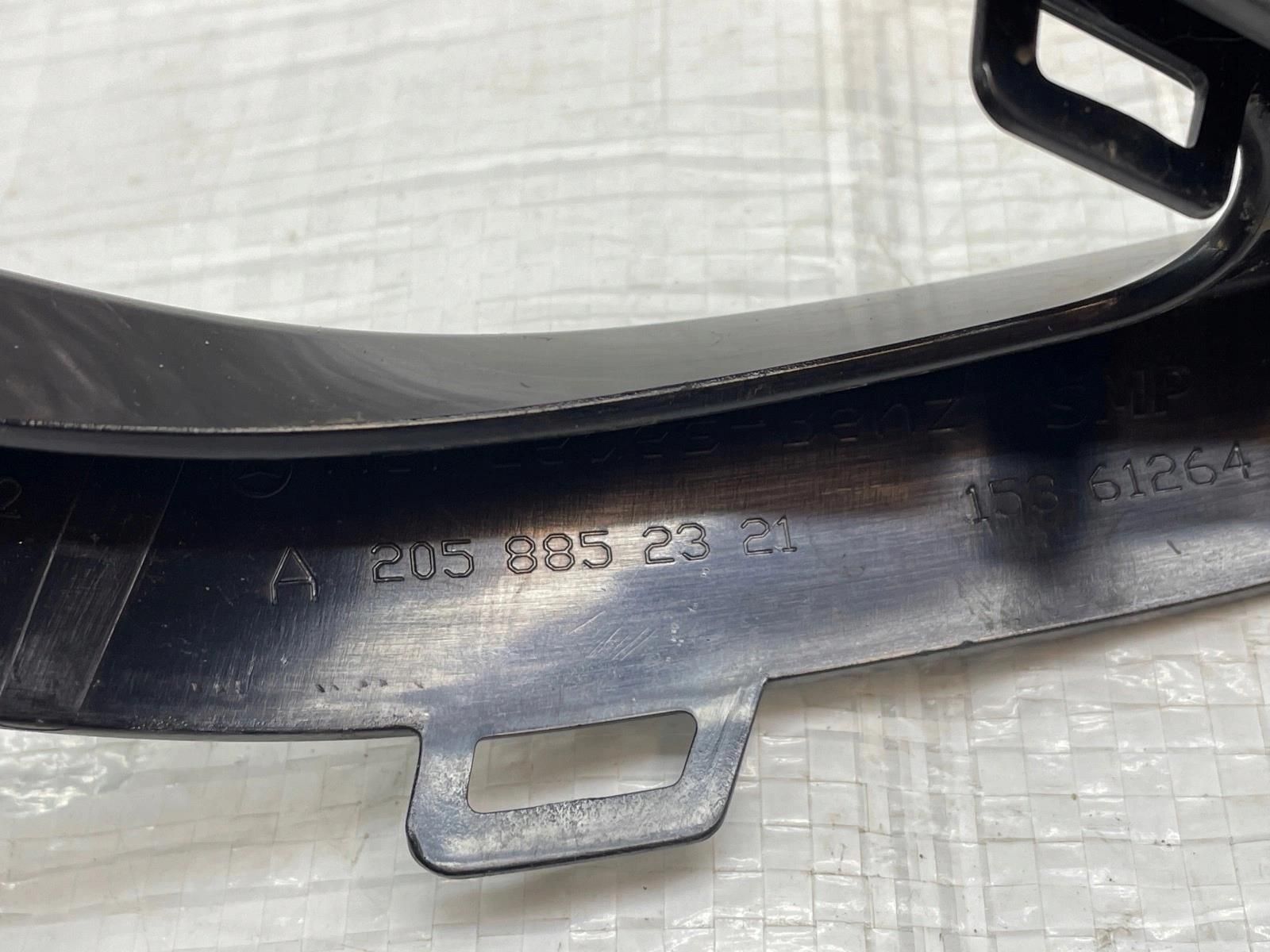 Mercedes Benz Oe Mercedes W205 Nakładka Wydechu Prawa A2058852321 ...