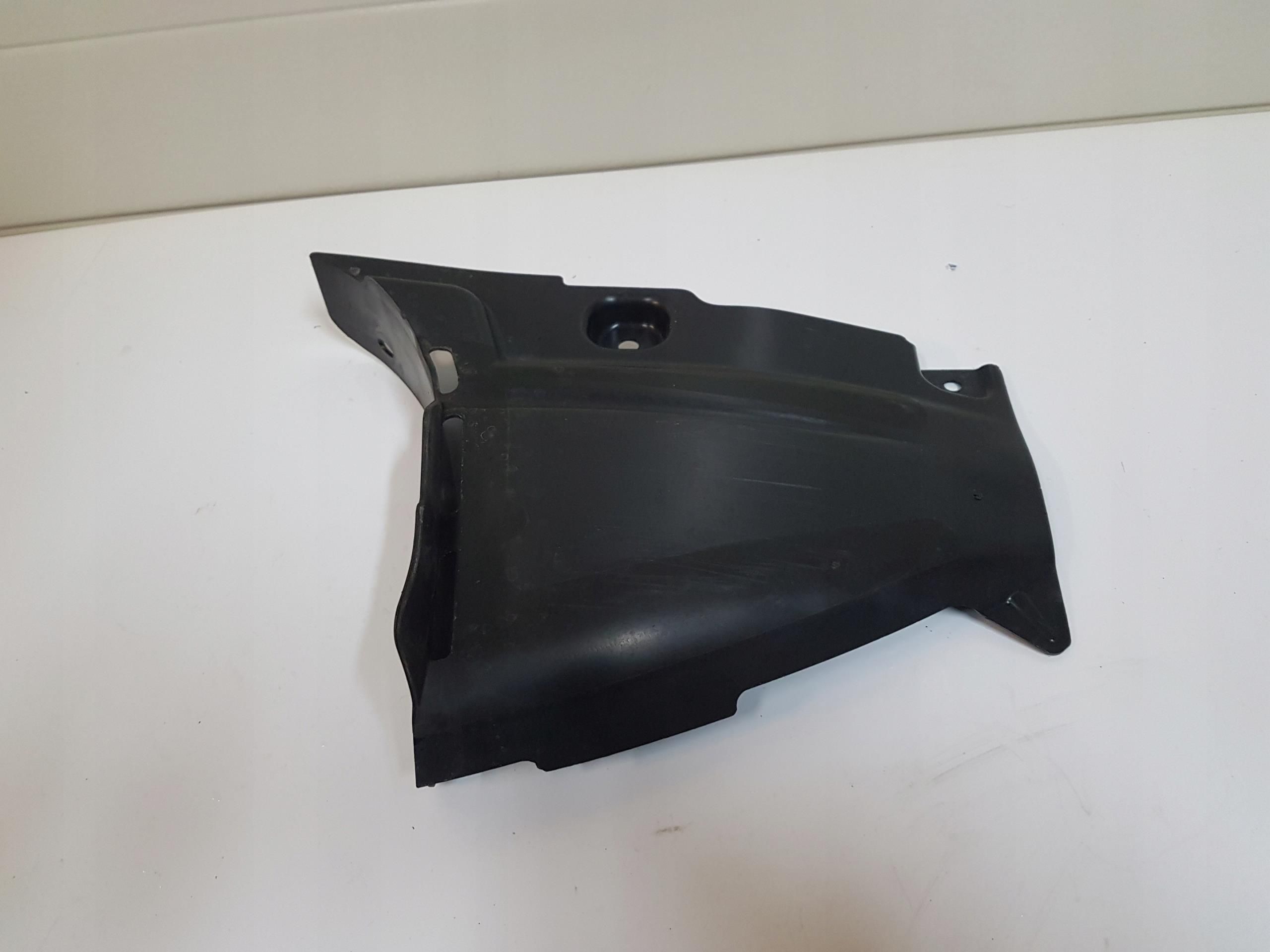 Nadkole Mercedes Benz Oe Mercedes Trójkąt Nadkola Przednie A1776901703 ...