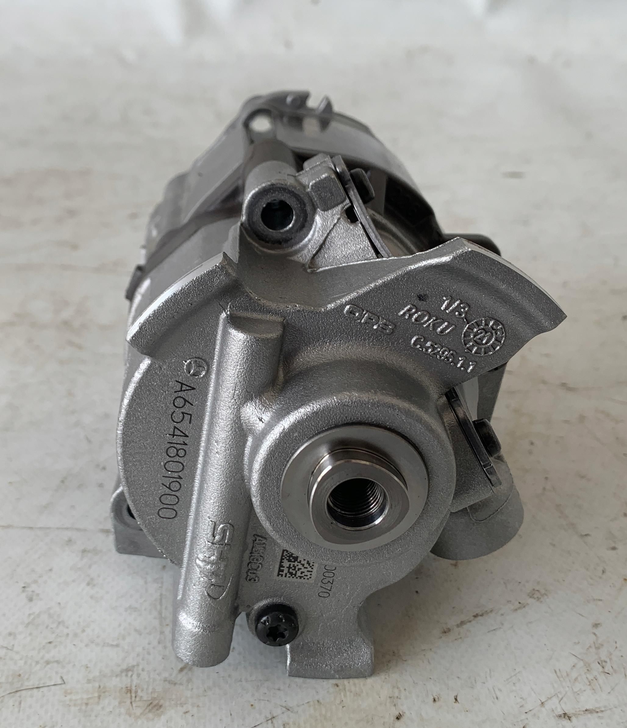 Mercedes Benz Oe Pompa Oleju Olejowa Mercedes Om654 A6541801900 ...