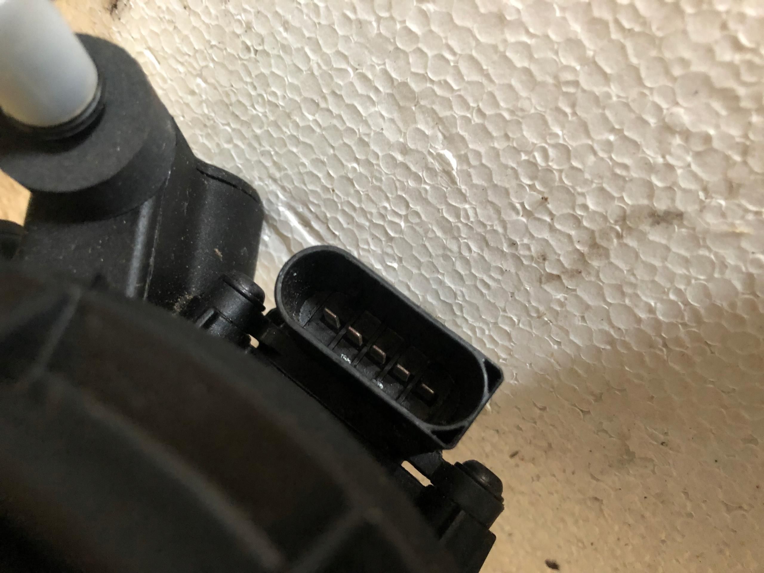 Filtr paliwa Mercedes Benz Oe Mercedes Nowy Filtr Paliwa 6540900652 ...