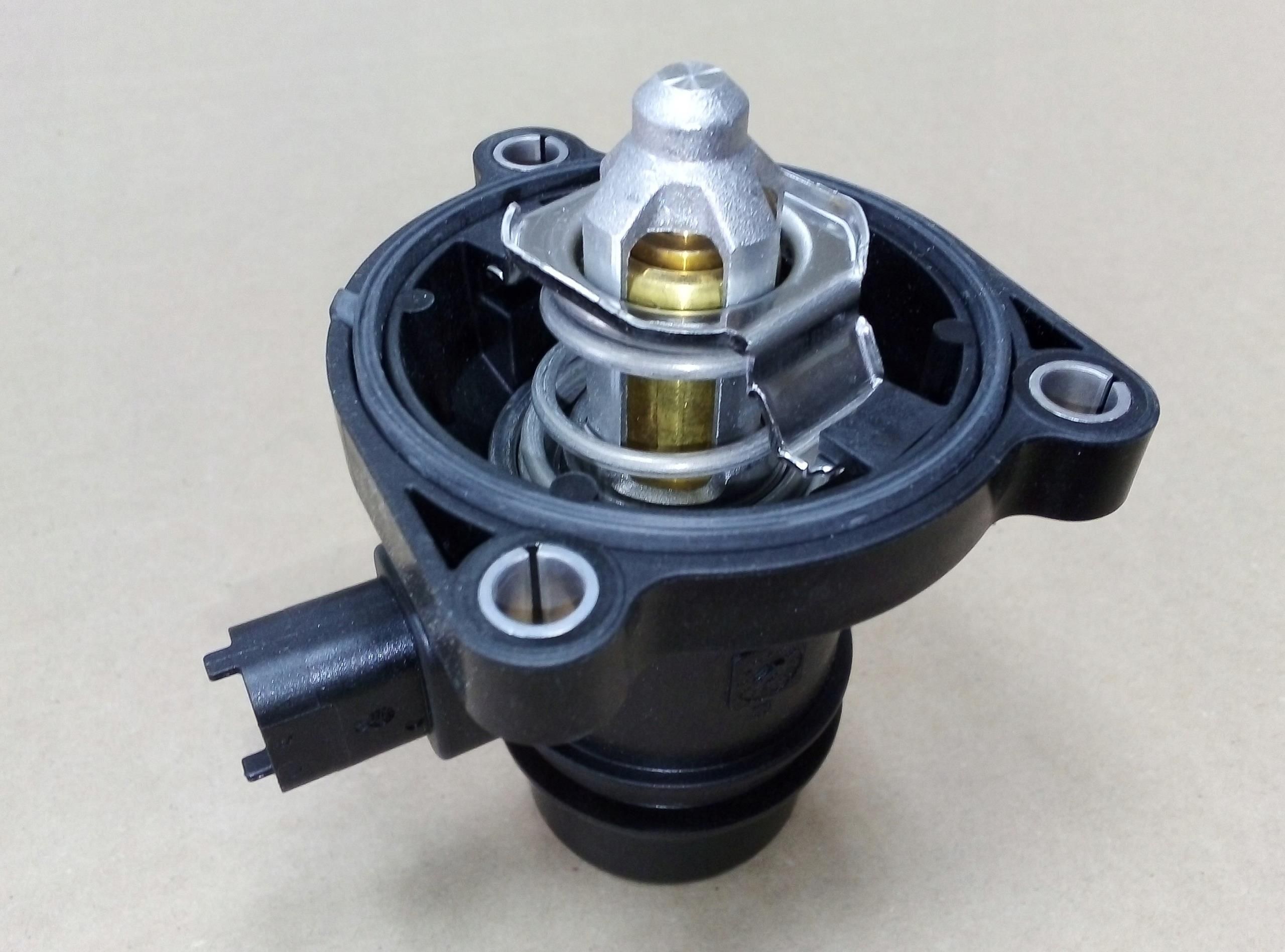 Opel Oe Oryginał Termostat 55579011 - Opinie i ceny na Ceneo.pl