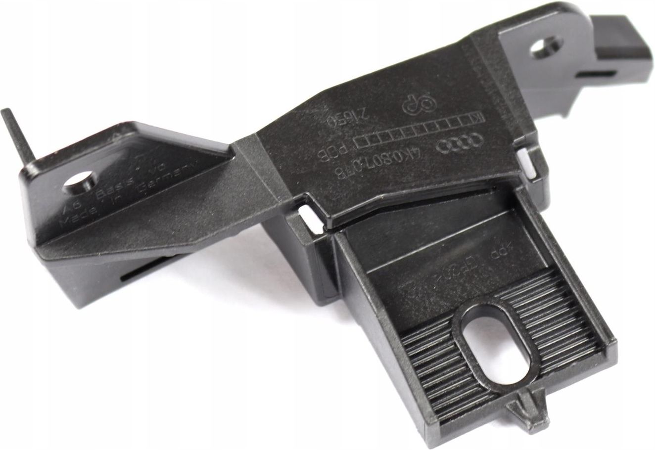 Audi Oe Adapter Uchwyt Atrapy Przedniej Prawy A6 C8 - Opinie i ceny na ...