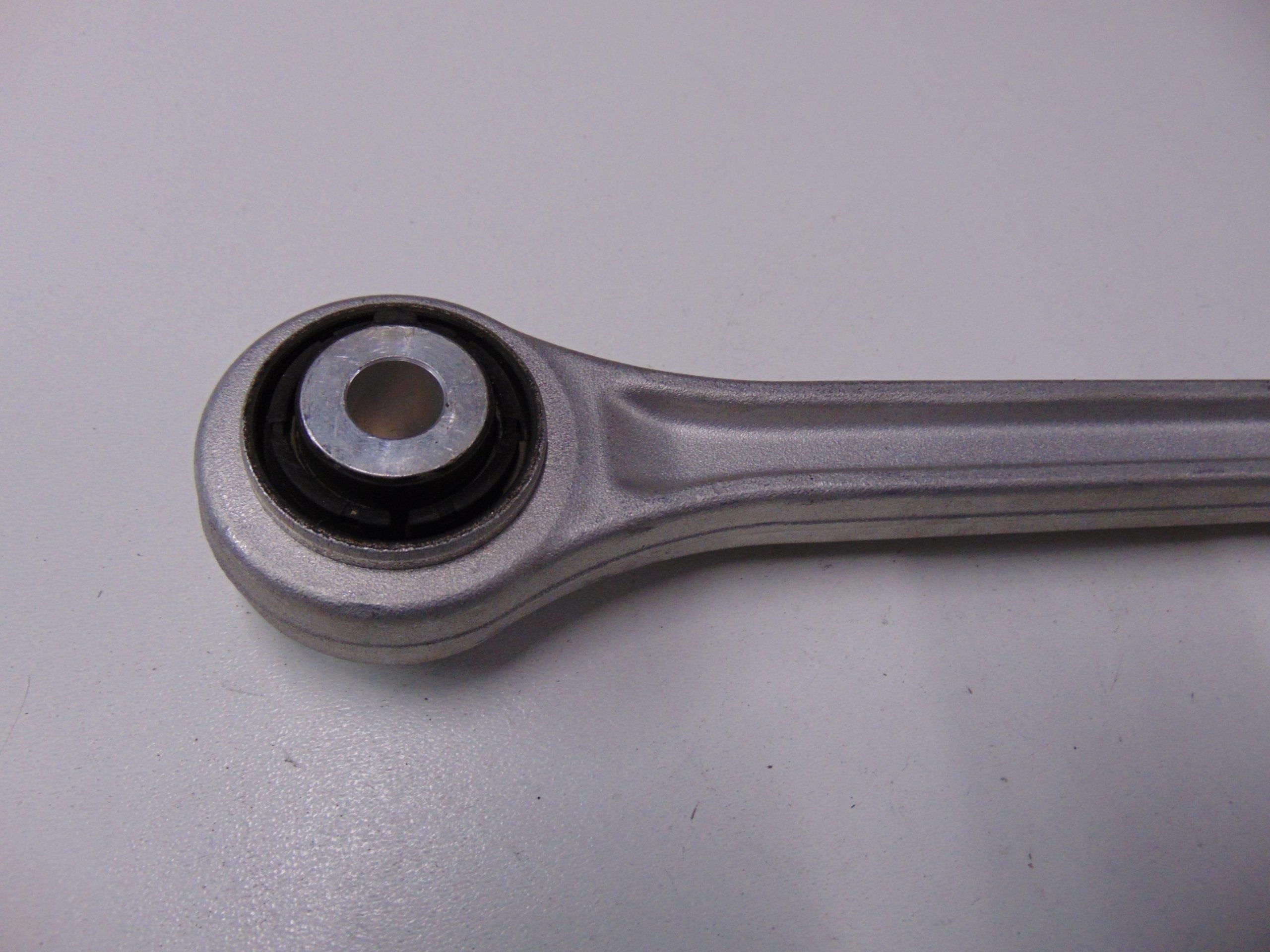 Wahacz Porsche Oe Wahacz Tylny Tył Panamera 97033104300 - Opinie i ceny ...