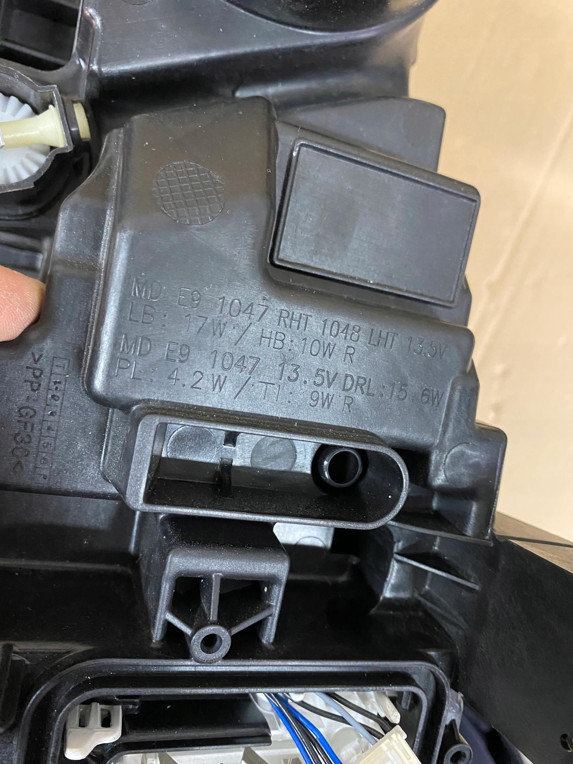 Lampa przednia Opel Oe 9837331580 9844356480 - Opinie i ceny na Ceneo.pl