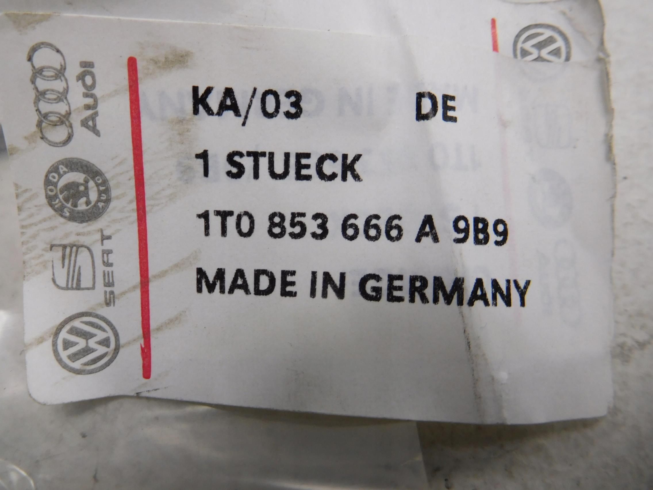 Volkswagen Oe Zaślepka Kratka Zderzaka Caddy Touran 1T0853666A - Opinie ...