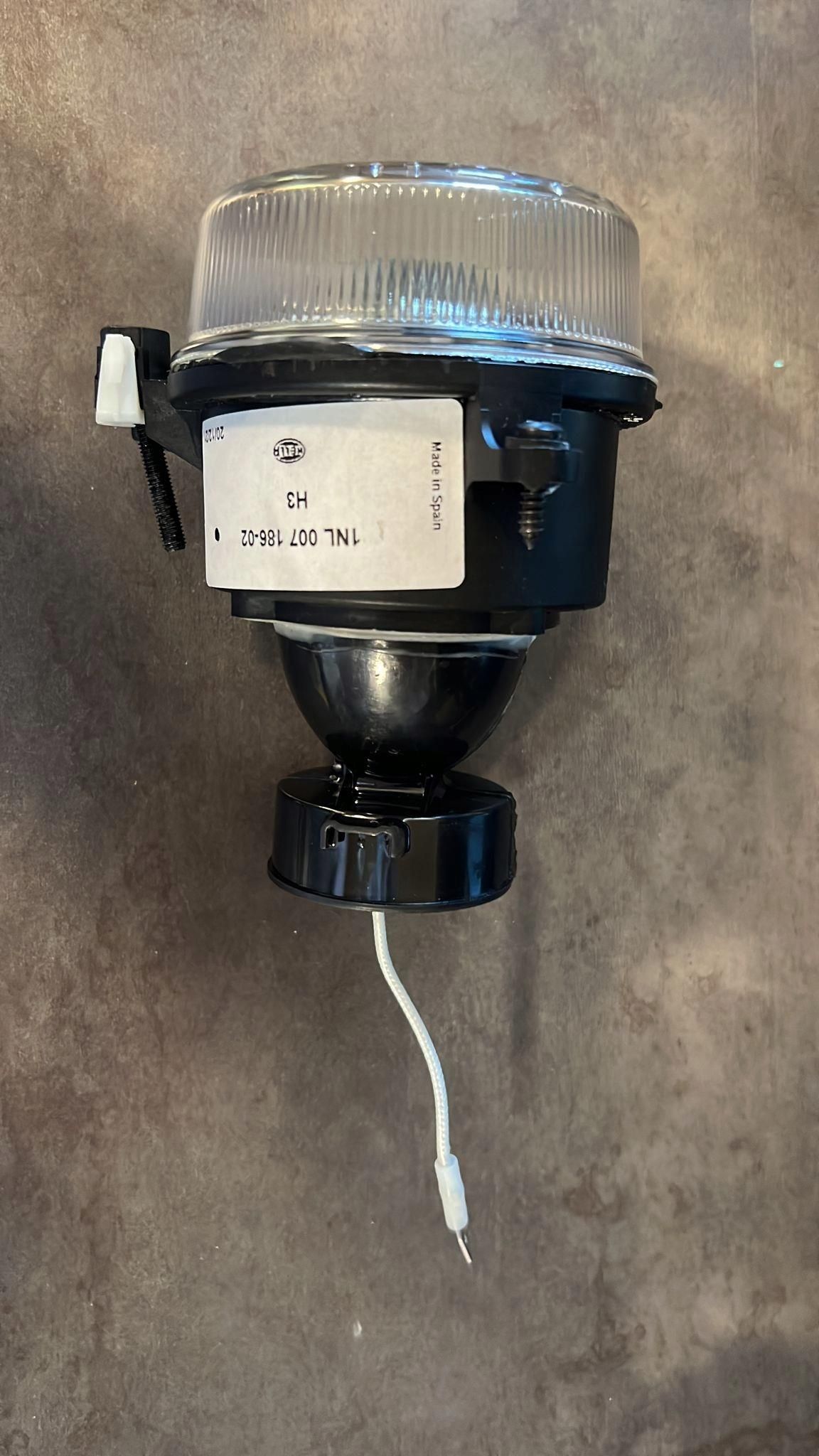 Hella 2761 Reflektor Halogen Przeciwmg Twingo - Opinie i ceny na Ceneo.pl