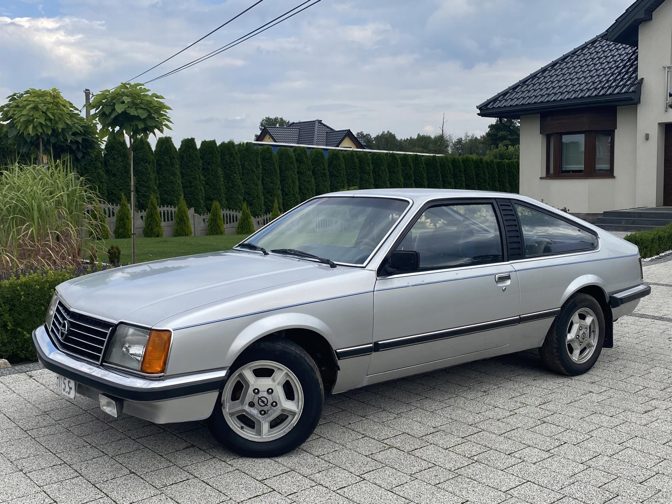 # Opel Monza 2,8S - Opinie i ceny na Ceneo.pl