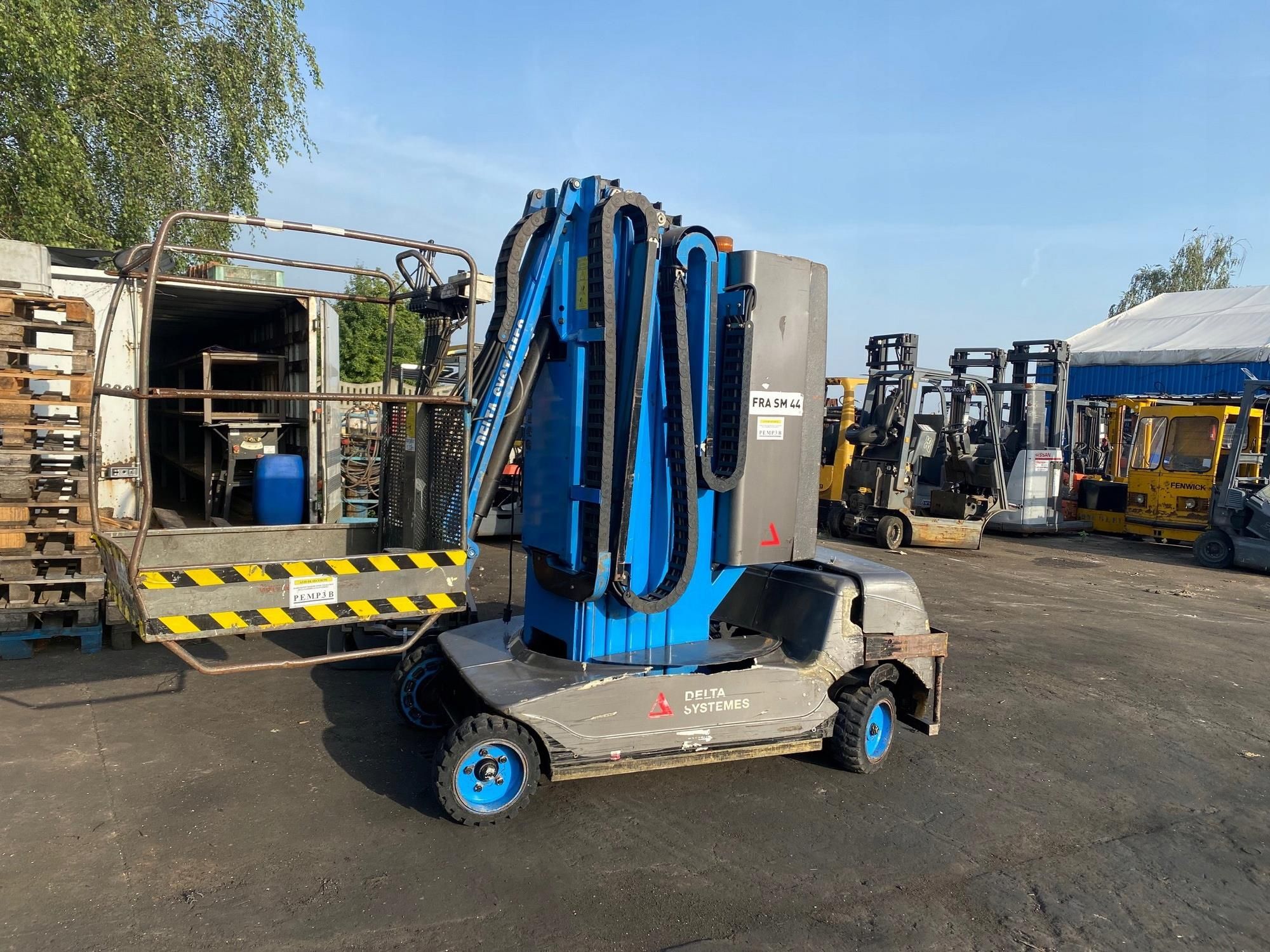 Podnośnik słupowy zwyżka TOUCAN 1200 wysięg 12m - Opinie i ceny na Ceneo.pl