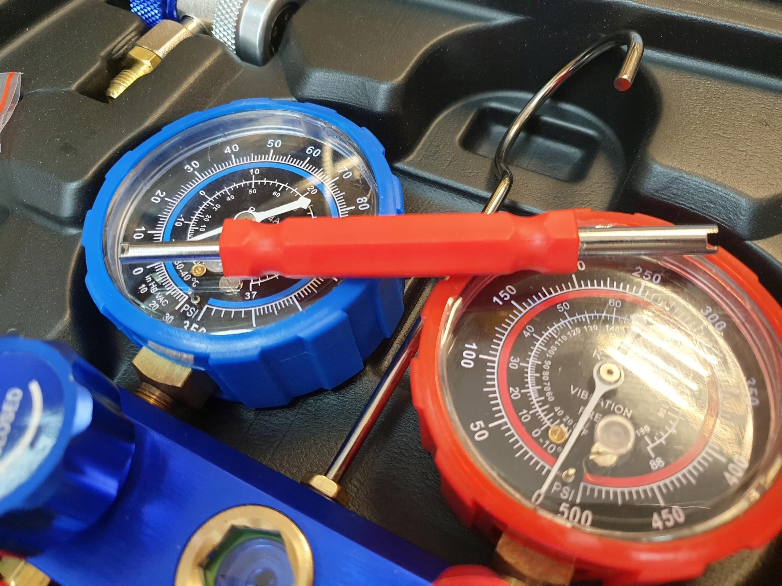 Zestaw Manometry Chłodnicze Walizka Węże 1,5 R134A - Opinie i ceny na ...