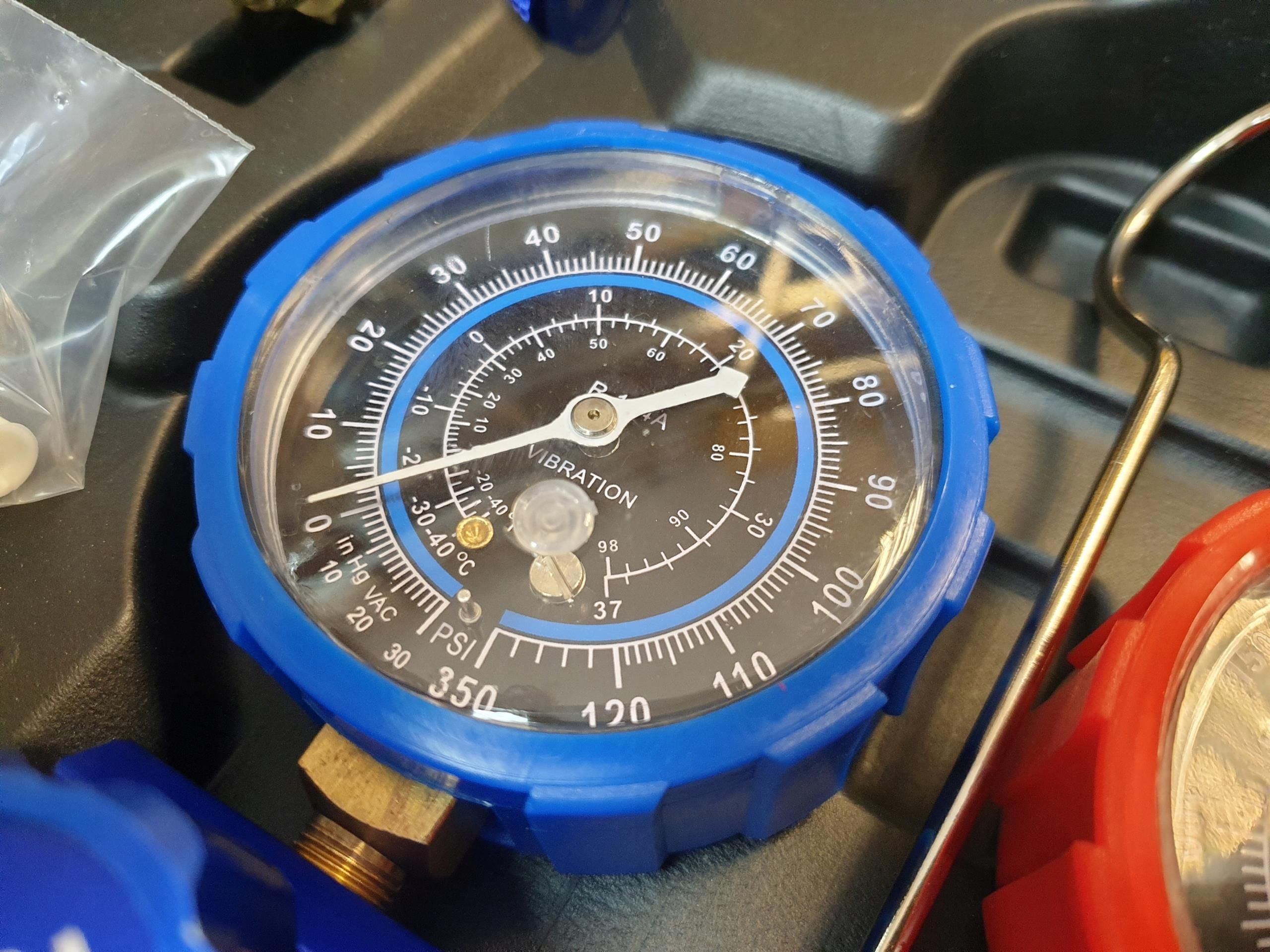 Zestaw Manometry Chłodnicze Walizka Węże 1,5 R134A - Opinie i ceny na ...