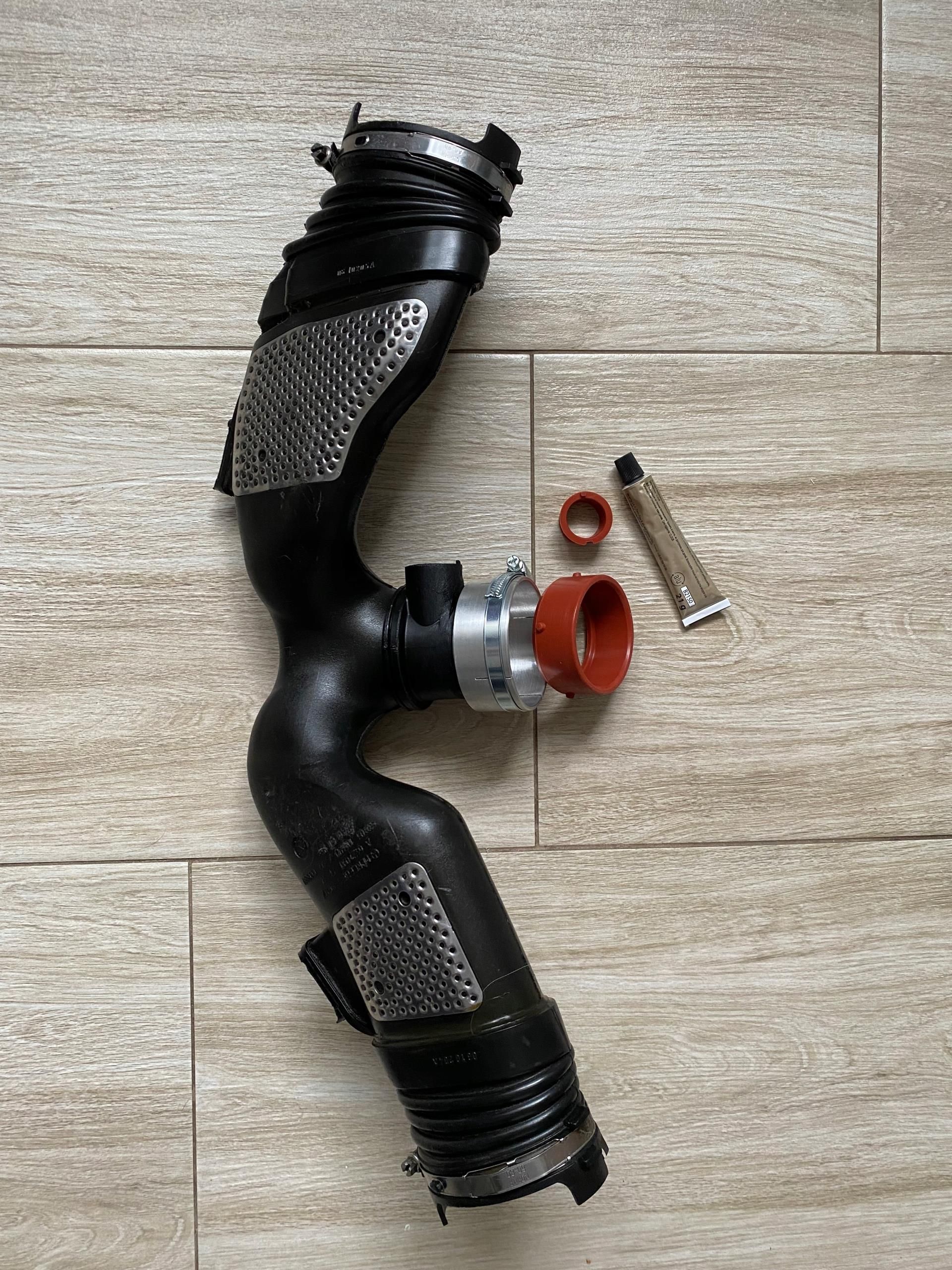 Mercedes-Benz Oe A6420943497 Przepływomierz Zestaw A6420907437 ...