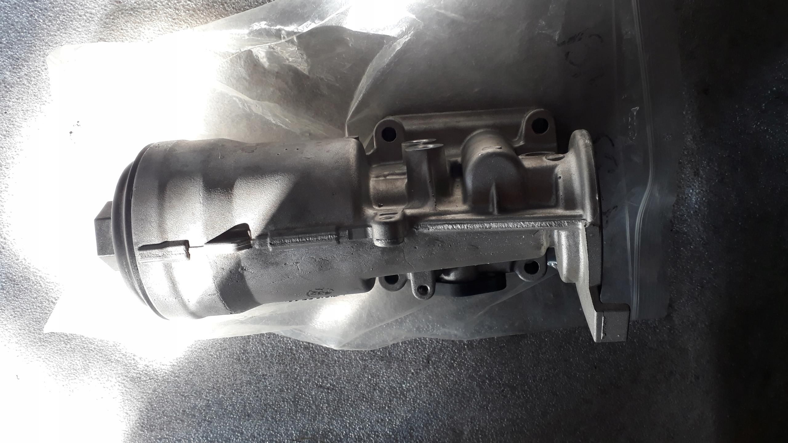 Volkswagen Oe Podstawa Filtra Oleju Vw 1,9 2,0 Tdi Toledo Iii ...