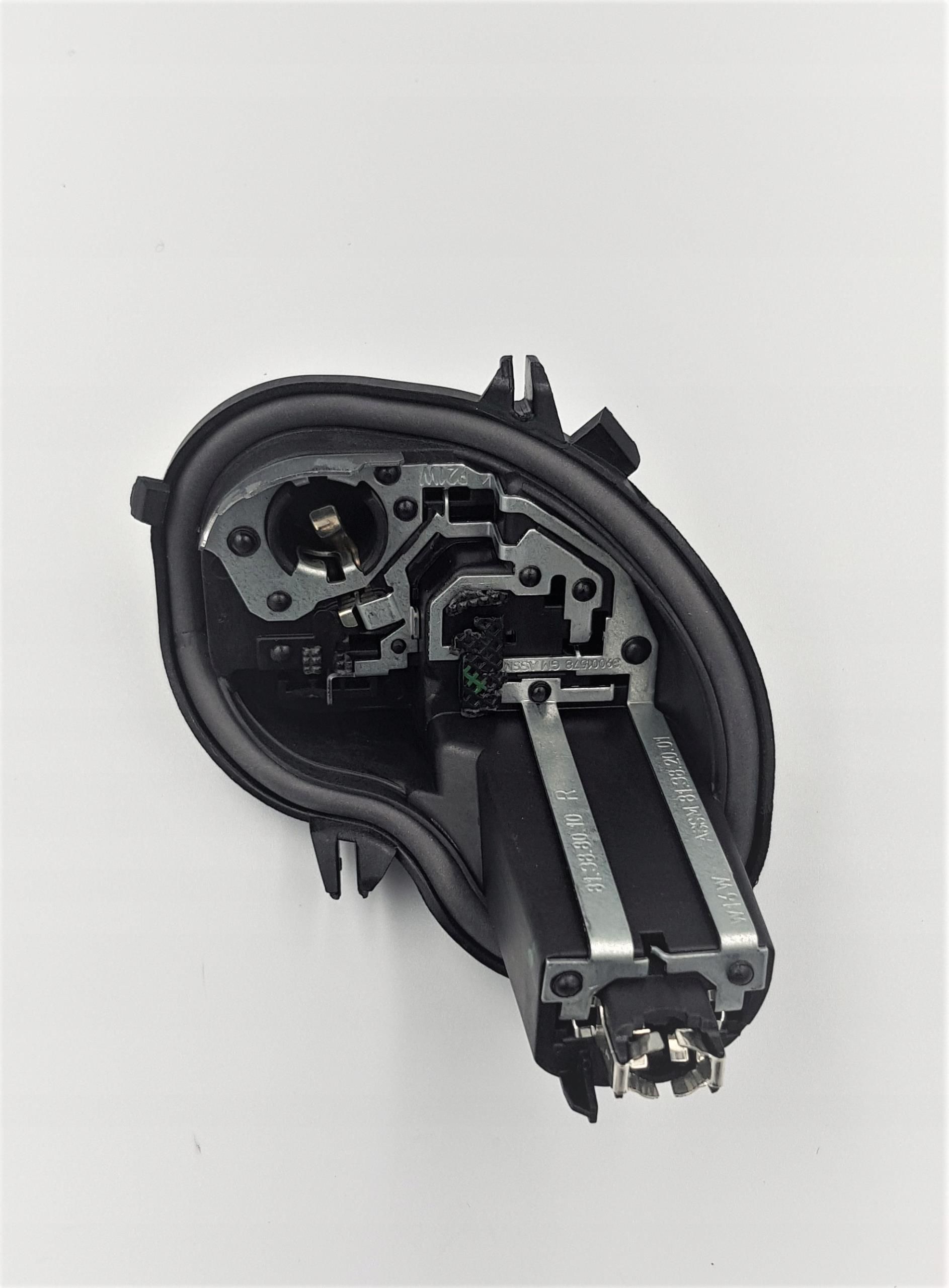 Lampa tylna Opel Oe Płytka Stykowa Lampy Tylnej Astra K Prawa 39001578 ...