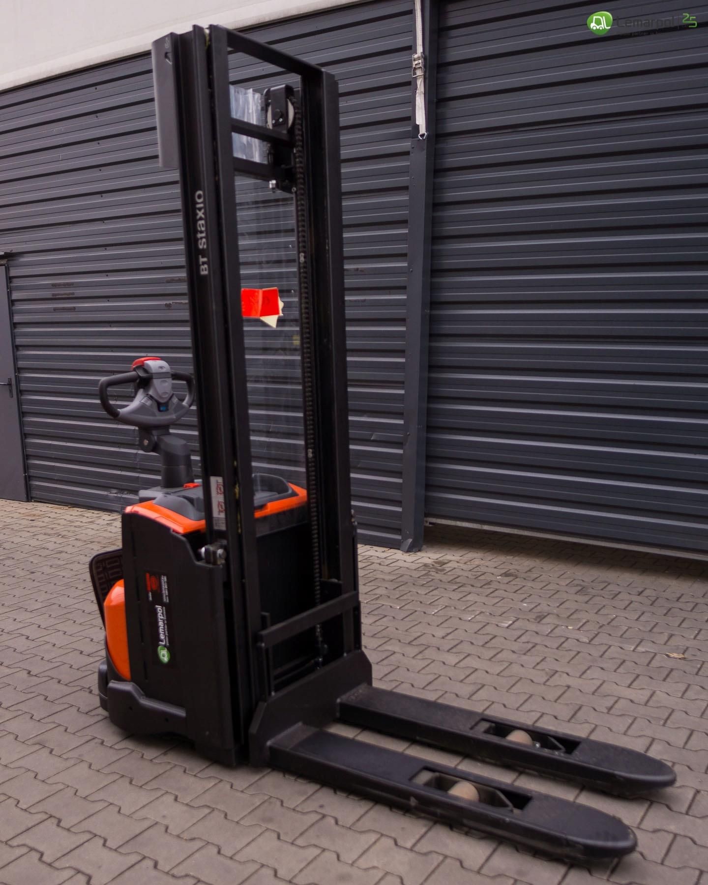 NOWY WÓZEK PALETOWY TOYOTA SWE140 - OD RĘKI - Opinie i ceny na Ceneo.pl