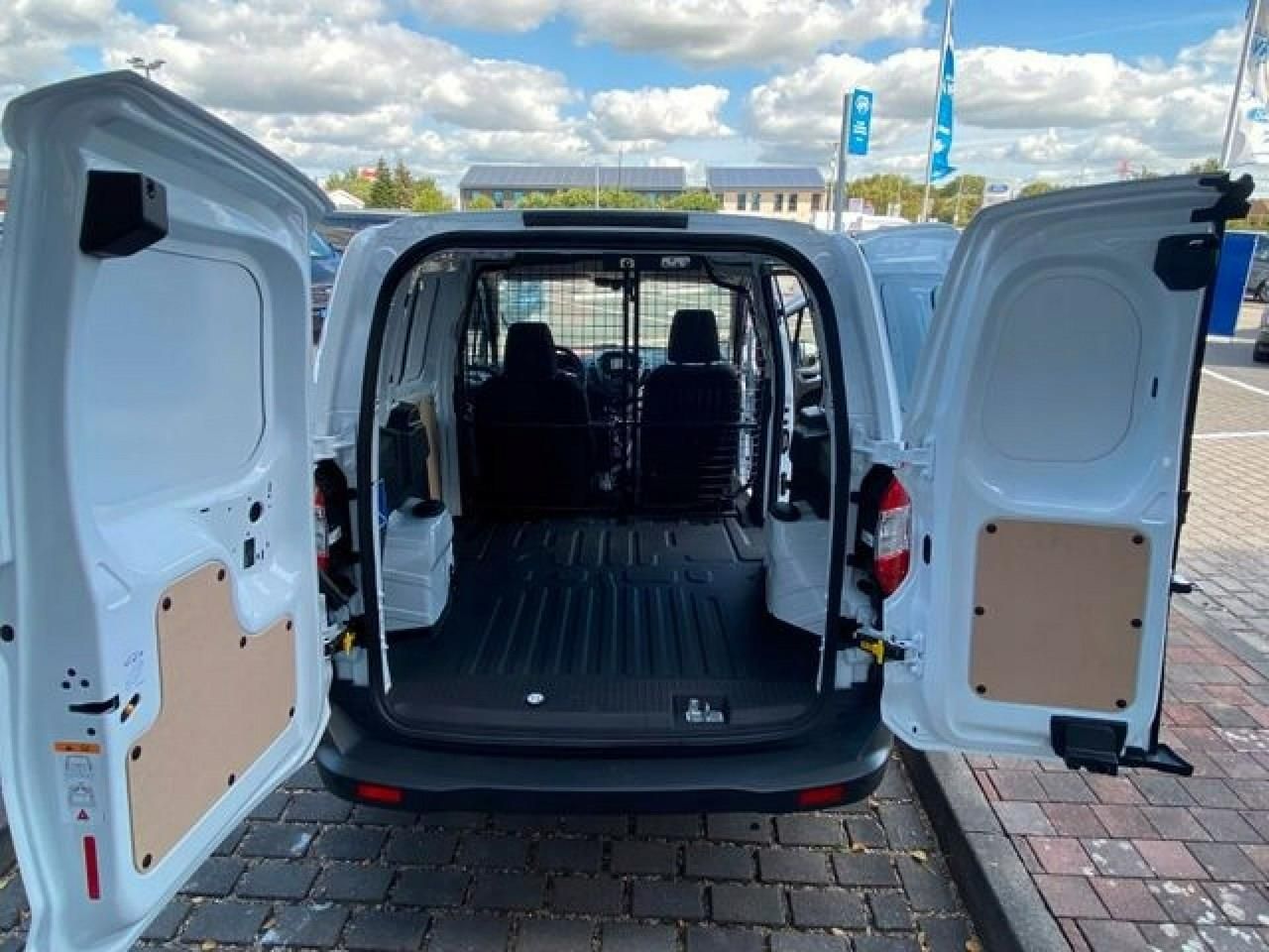 Ford Transit courier TREND 1,0 100KM Trend 983 zł - Opinie i ceny na ...