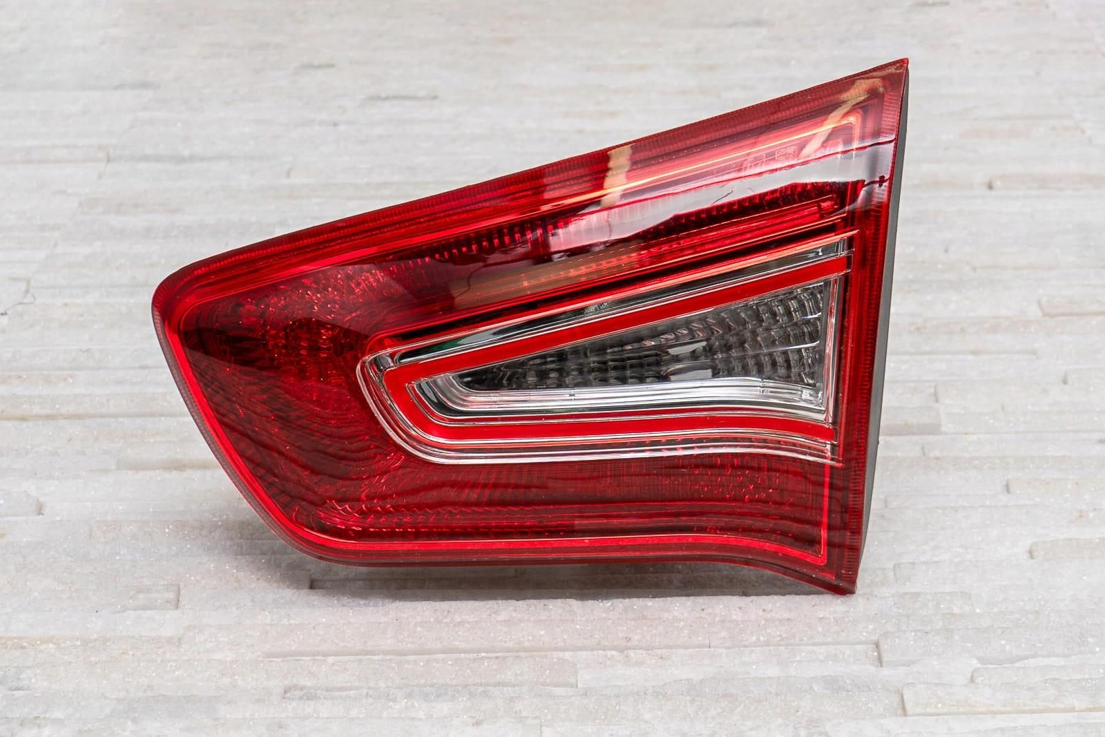 Lampa tylna Kia Sportage Sl Lampa Klapy Prawa Tył 924063W010 - Opinie i ...