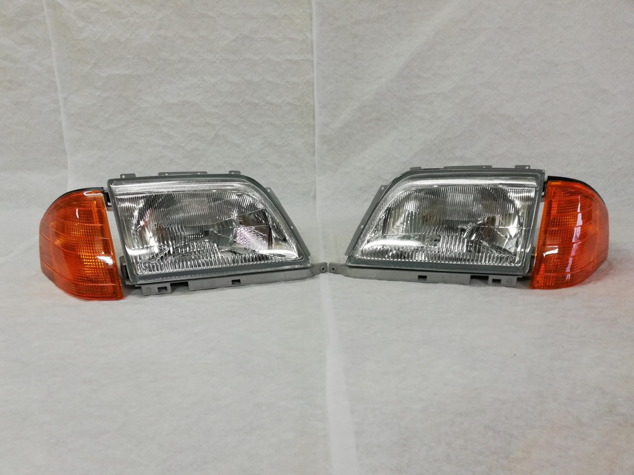 Lampa przednia Automotive Lighting Reflektor Lampa Mercedes Sl R129 ...