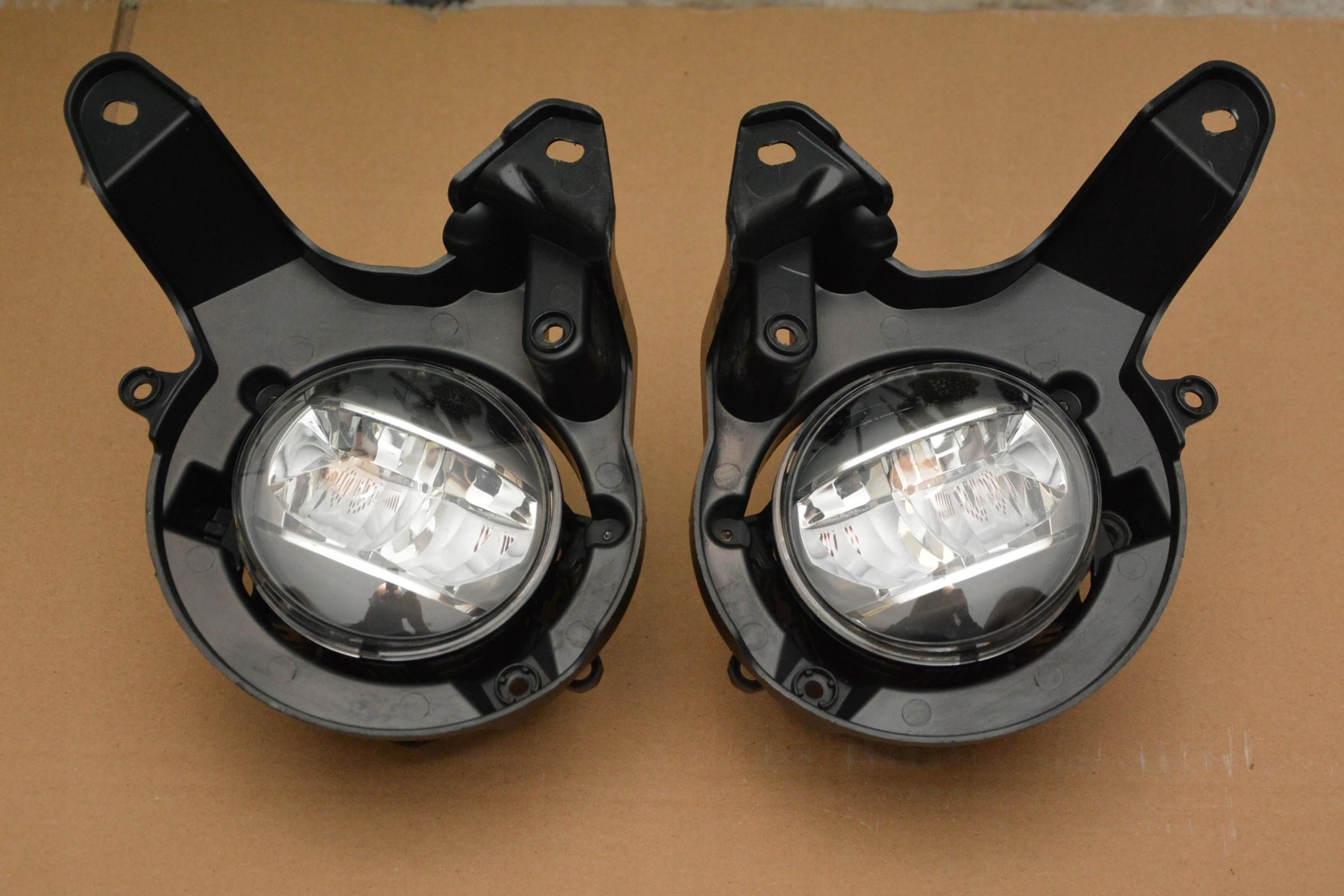 Lampa przednia Toyota Oe Halogen Lh Rh Chr 16-2019R Oryginał 81481 ...