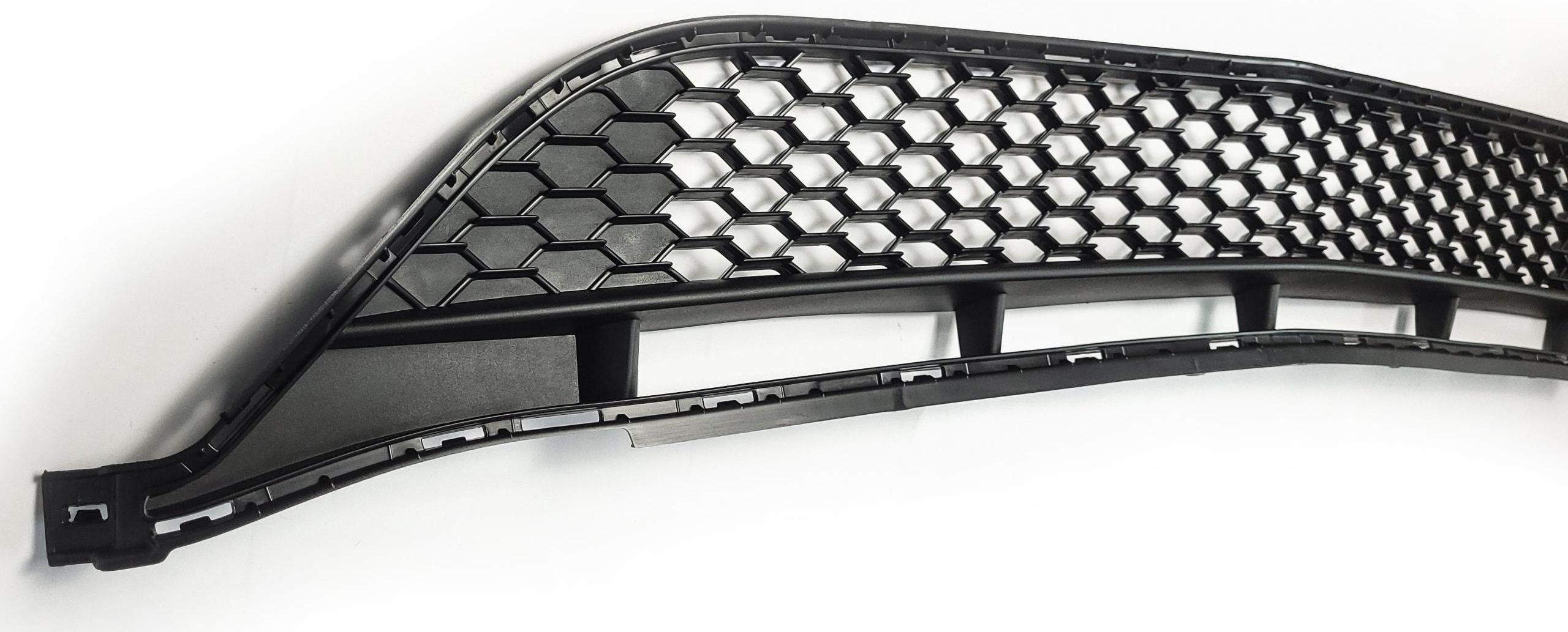 Kamex Kratka Środkowa Wlot Grill Mercedes Amg Klasa A B 1778859100 ...