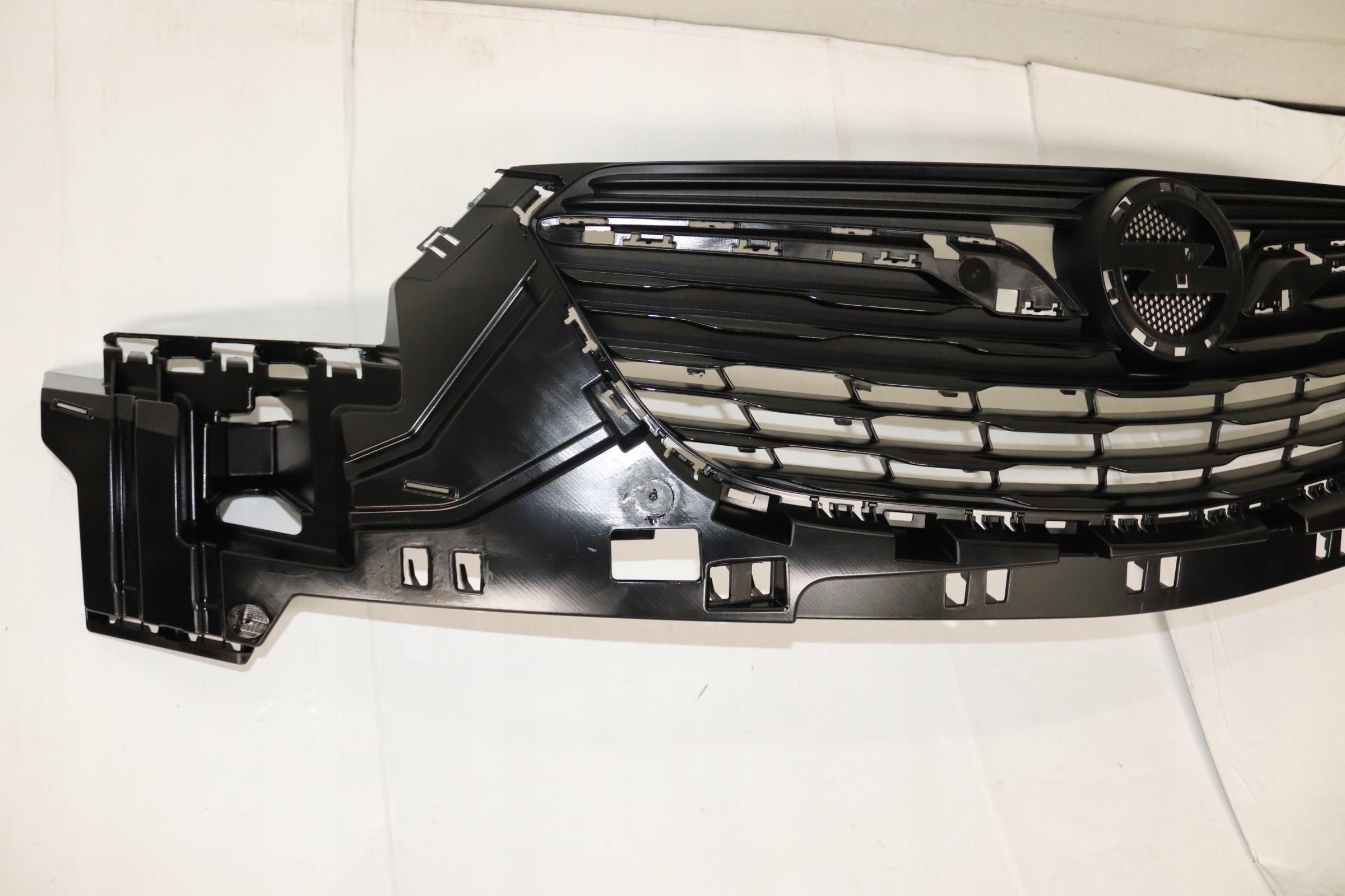 Opel Oe Crossland X Atrapa Gril Oryginał Podstawa 39099496 - Opinie i ...