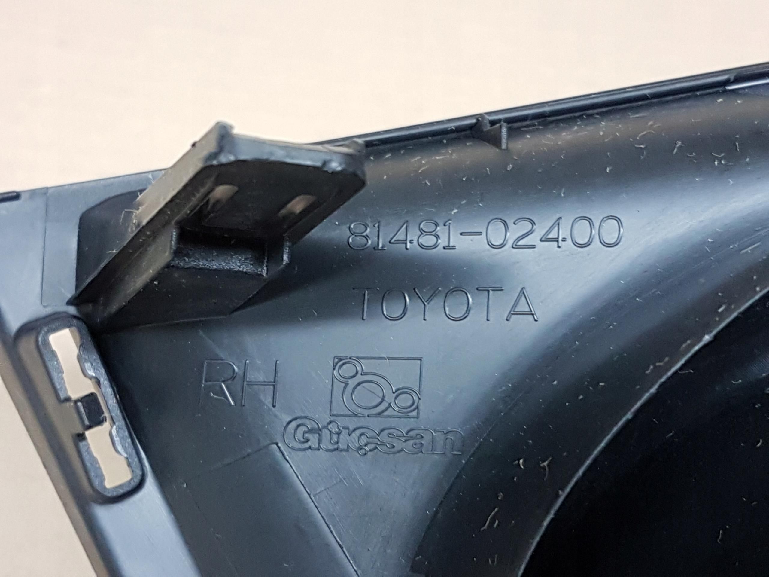 Toyota Oe Corolla E16 13-16 Osłona Chrom Halogen Zderzak 81481-02400 ...