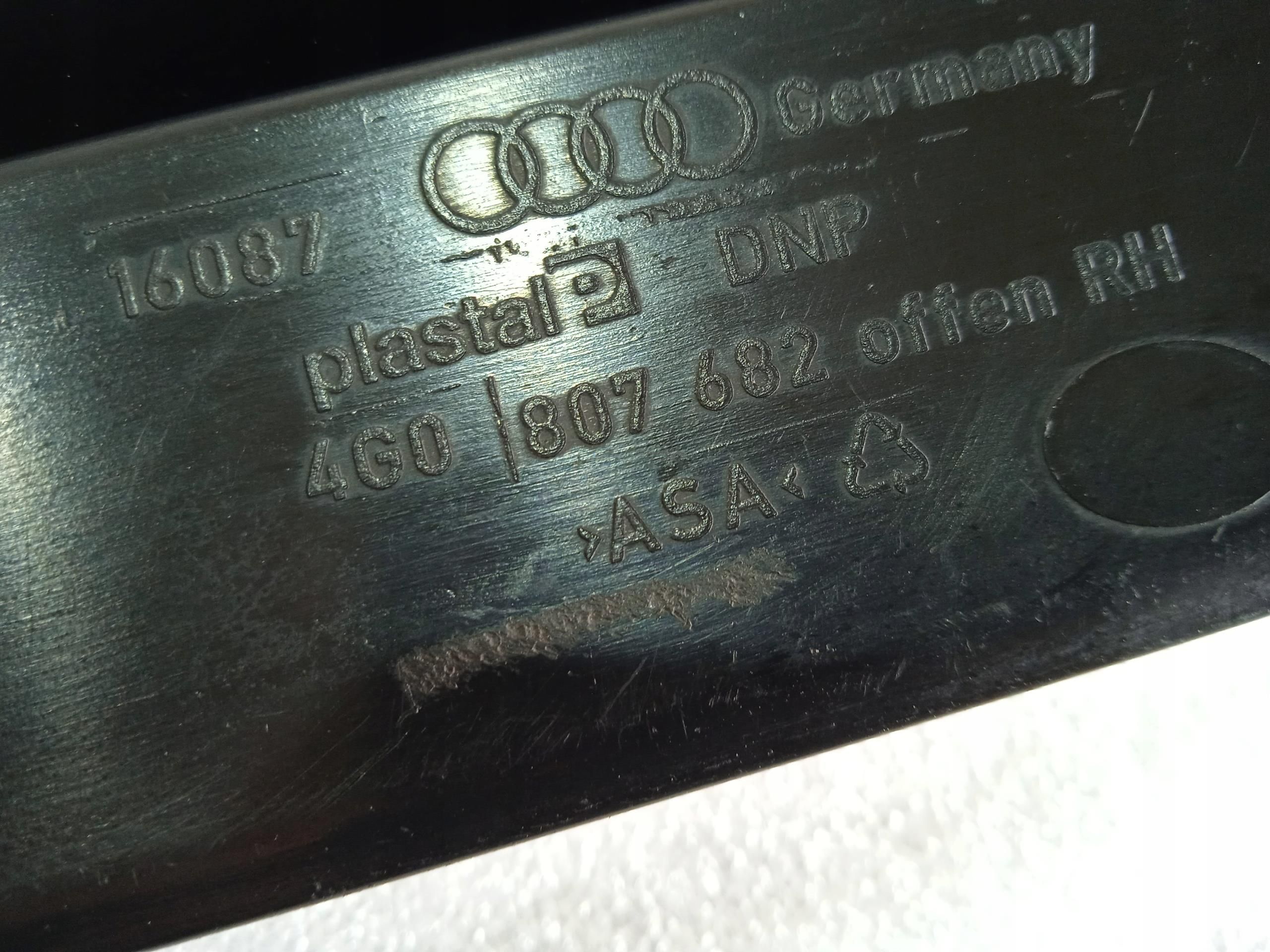 Audi Oe A6 C7 Kratka Zderzaka Halogenu Prawa 4G0808681 4G0807682 ...