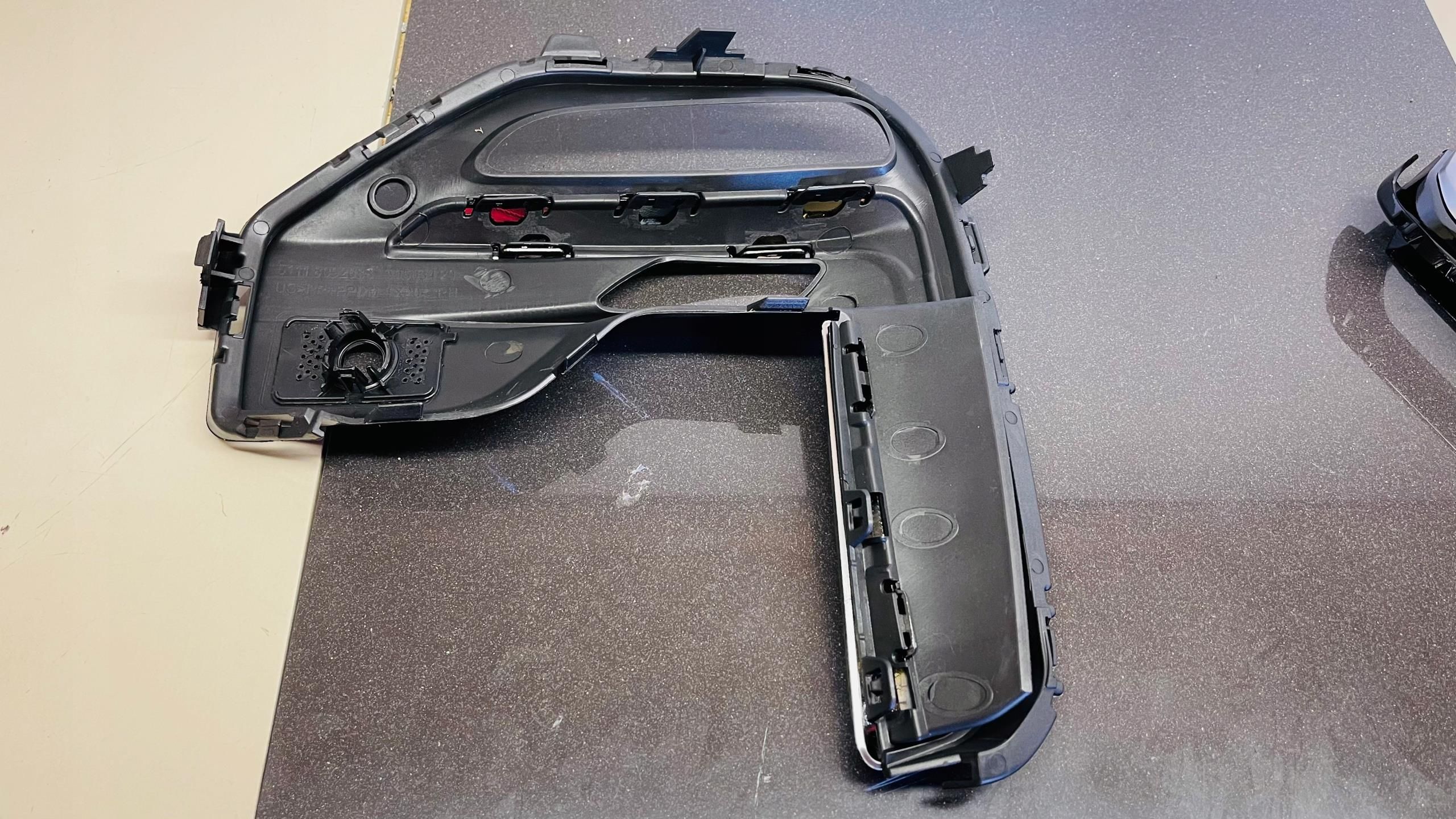 Boczna Kratka Zderzaka Przedniego Bmw X5 M50 G05 51118746239 - Opinie i ...