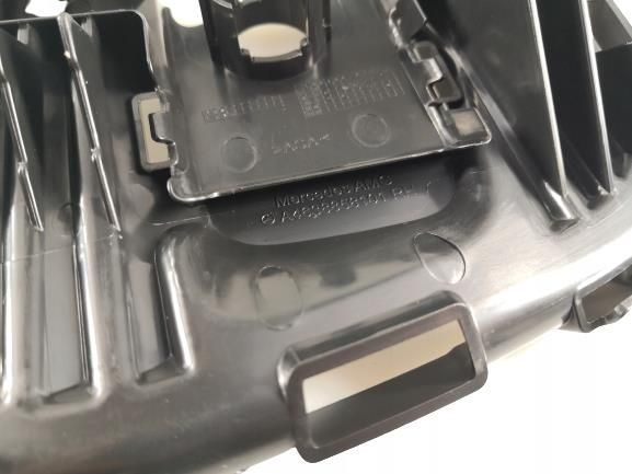 Mercedes-Benz Oe Kratka Przedniego Zderzaka Cp Mercedes G Klasa Amg ...