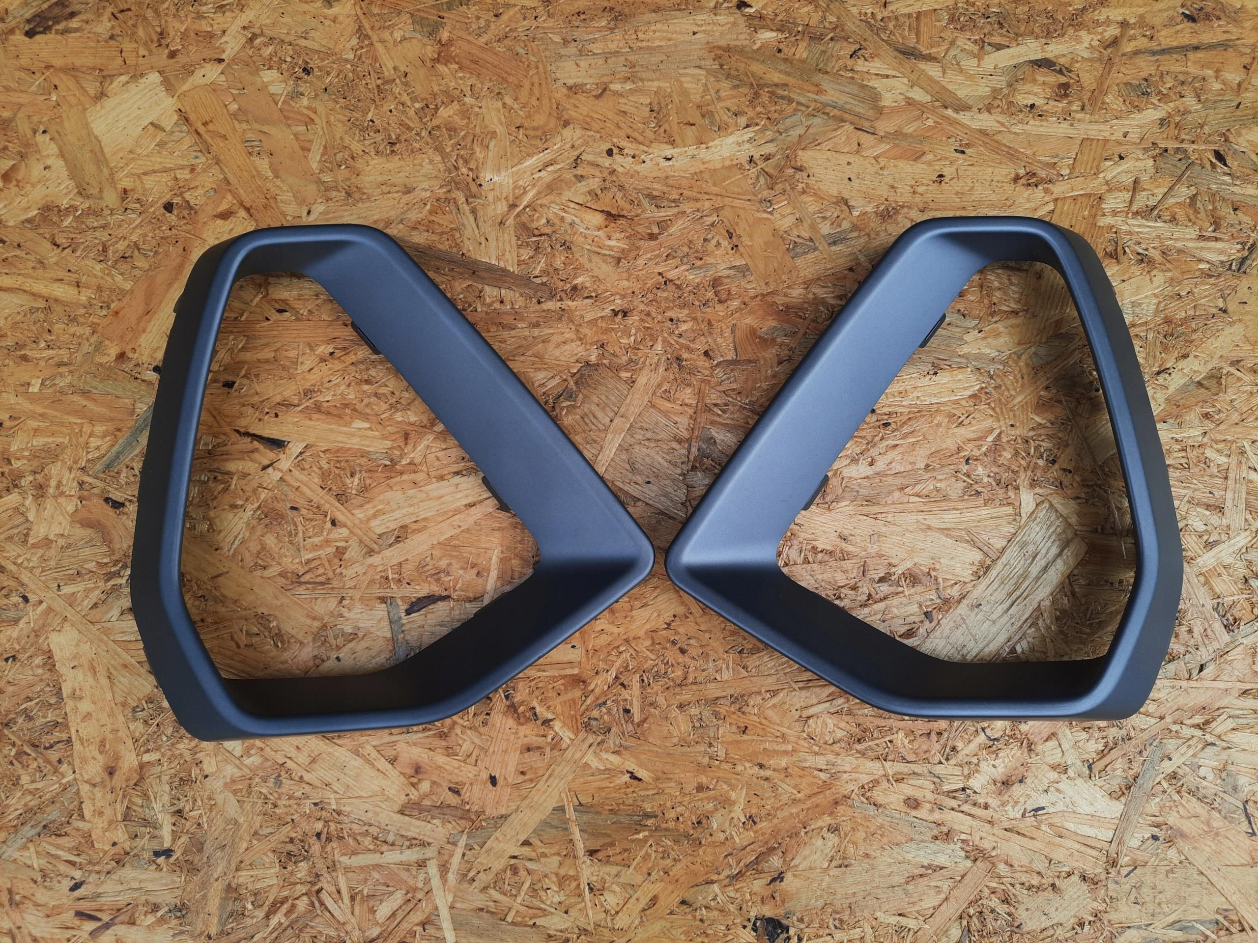 Audi Oe Prawa Lewa Kratka Zderzaka Q3 II S-Line Kmplt 83A853054A ...