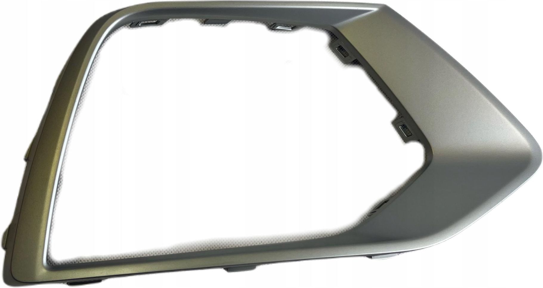 Audi Oe Kratka Zderzaka Q3 II Atrapa Prawa 83A853054 - Opinie i ceny na ...