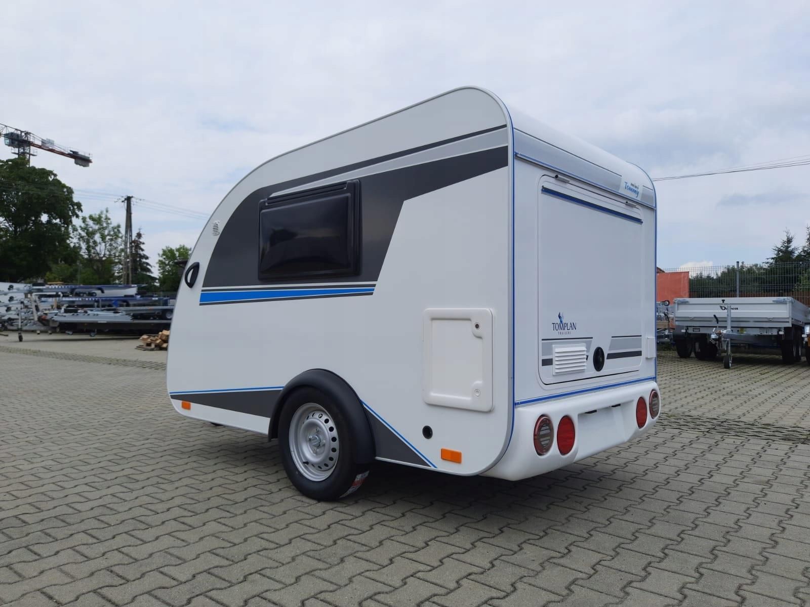 Przyczepa kempingowa Mini Tommy TMC 25.01 - Opinie i ceny na Ceneo.pl