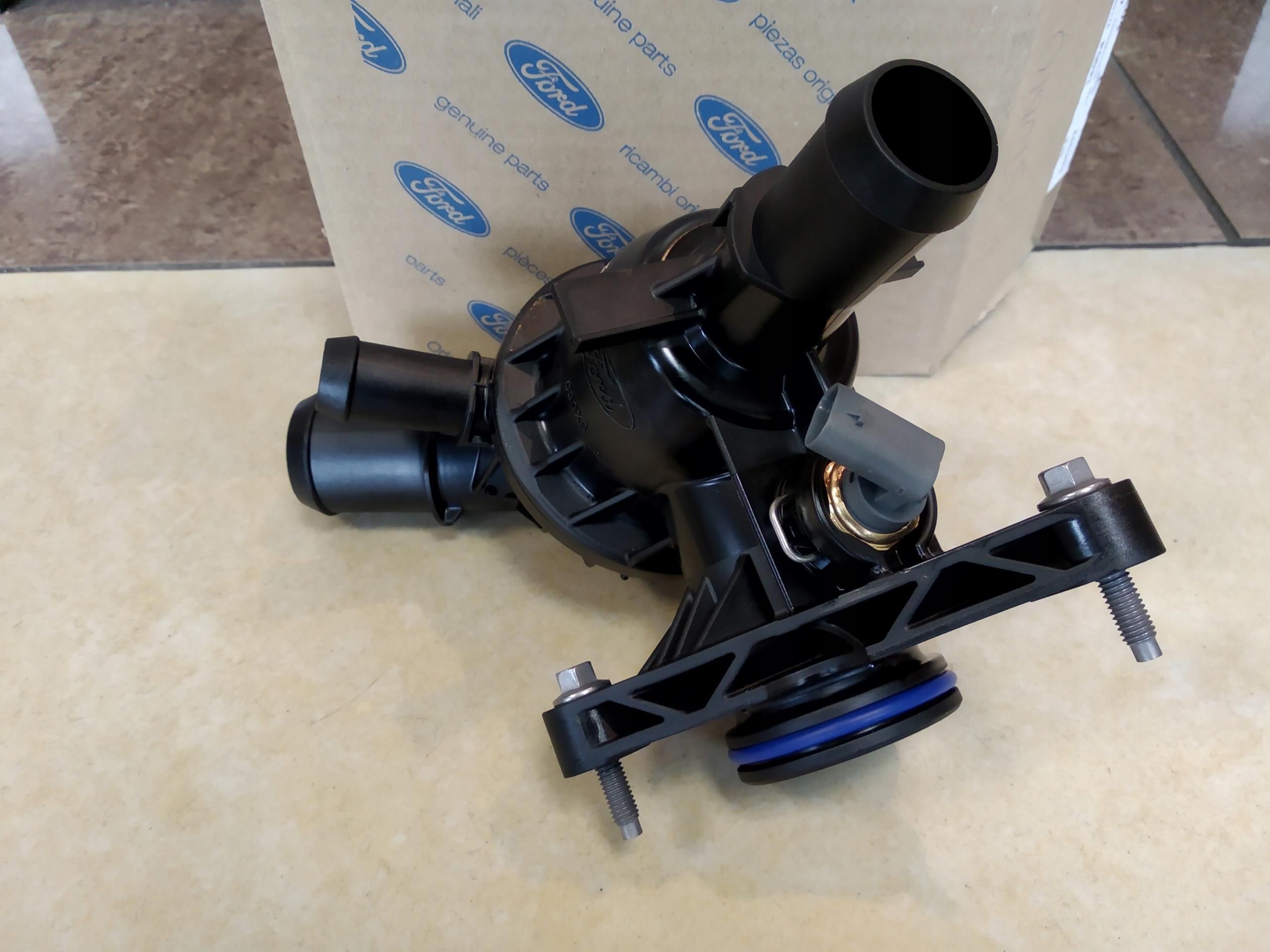 Ford Oe Obudowa Termostatu Transit Custom 2 0Tdci 19R 2347347 Kk2Q ...