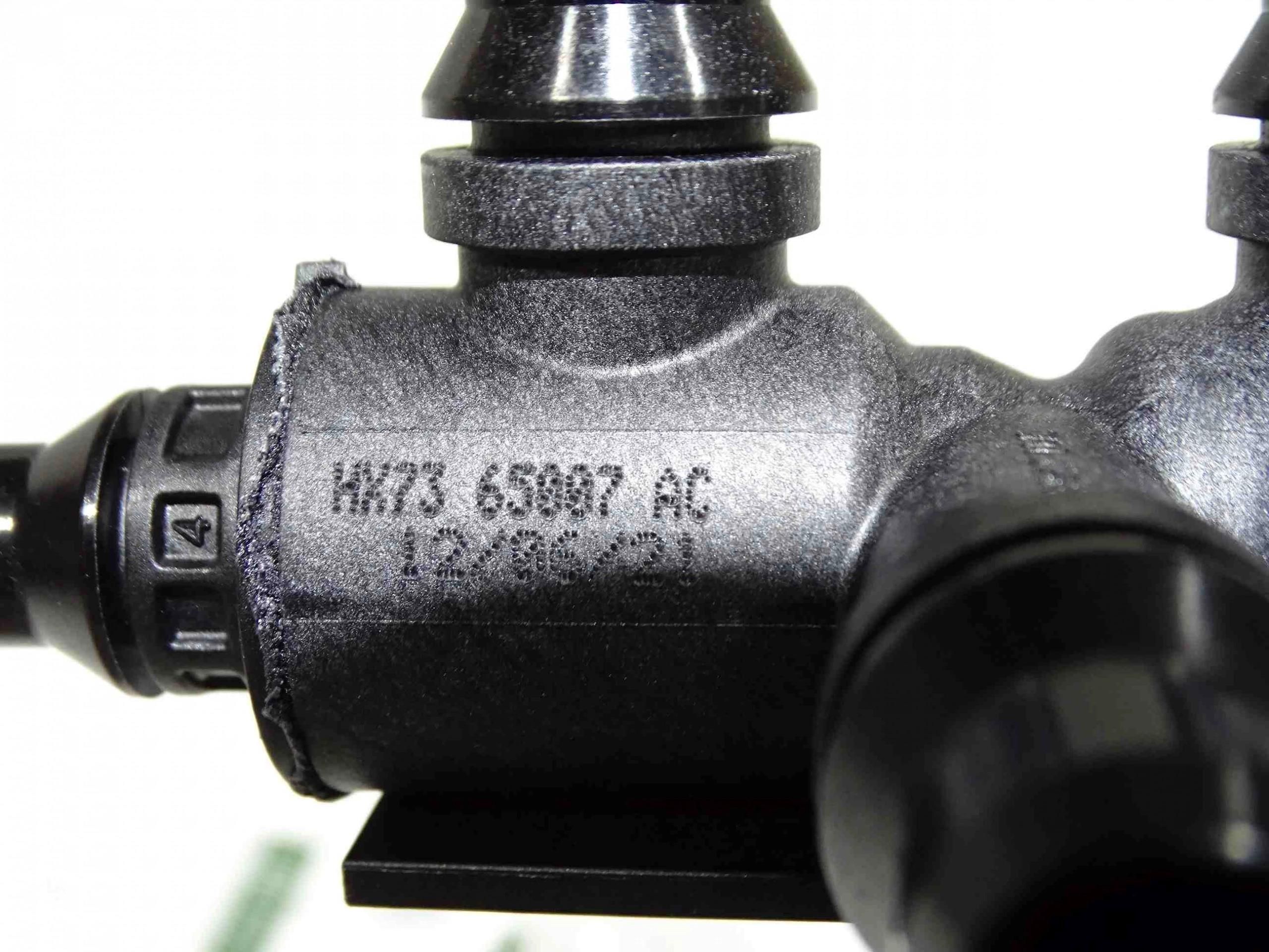 Jaguar Oe Króciec Zawór Chłodnicy Xe Xf F Pace 2 O T2H39321 - Opinie i ...