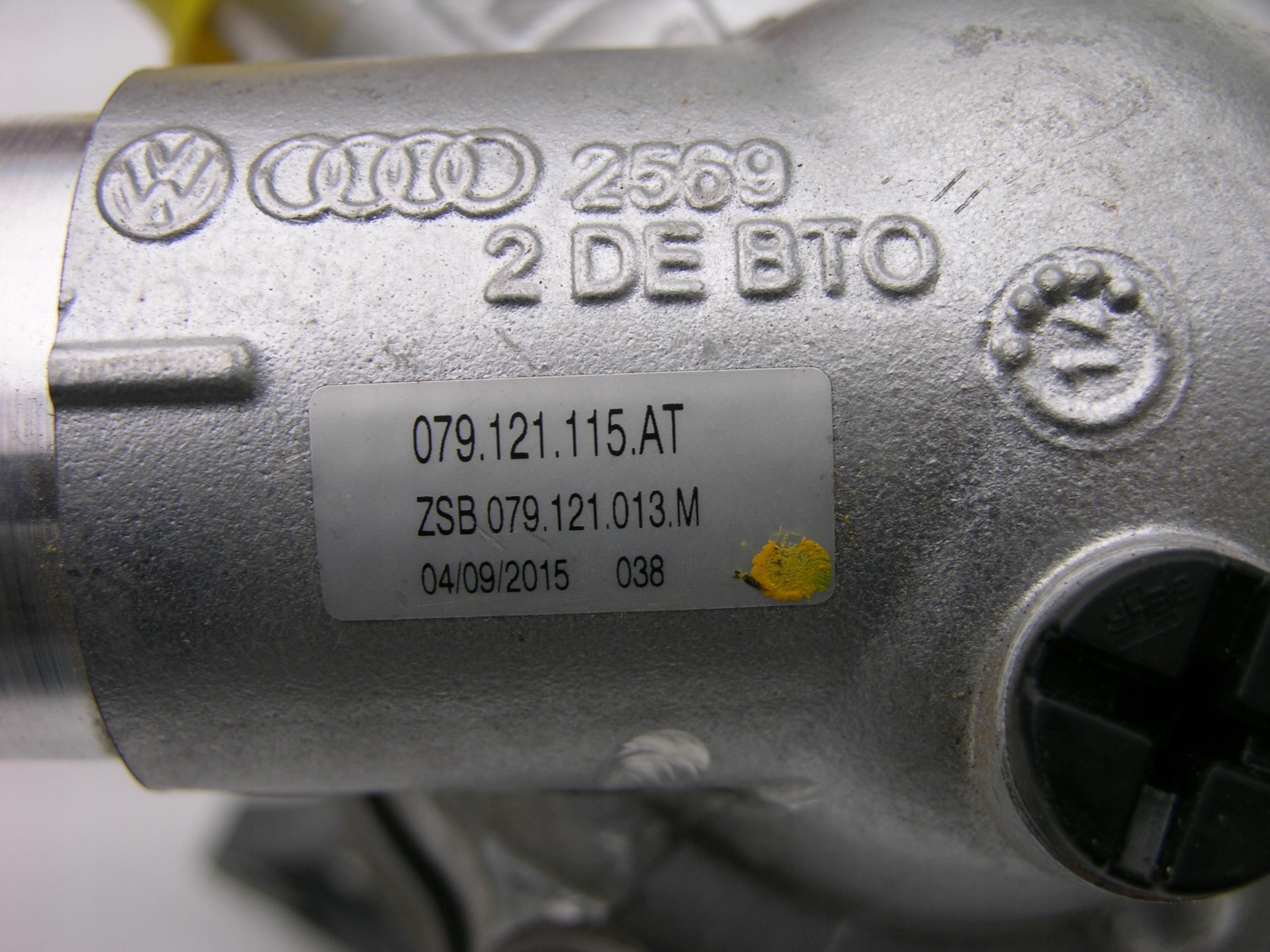 Audi Oe R8 Termostat Obudowa Pompy Wody 4 2 5 V8 079121115At 079121013M ...