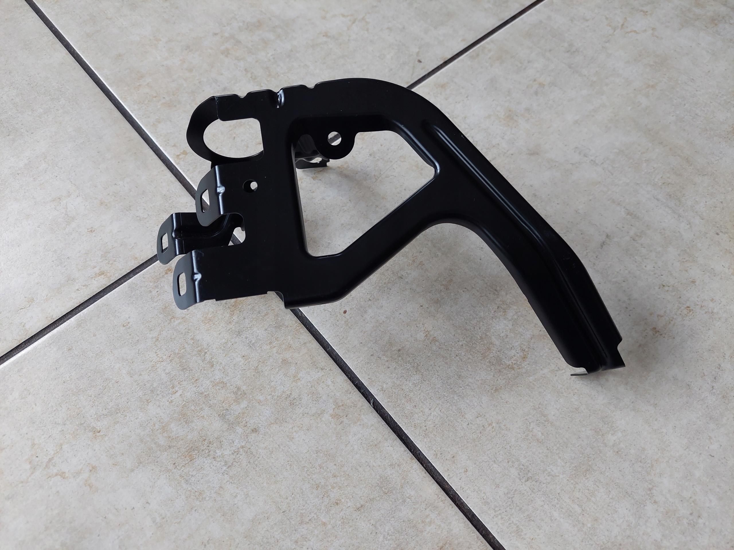 Bmw Oe Wspornik - Mocowanie Błotnika 5 F10 F11 41357207209 41357207210 ...