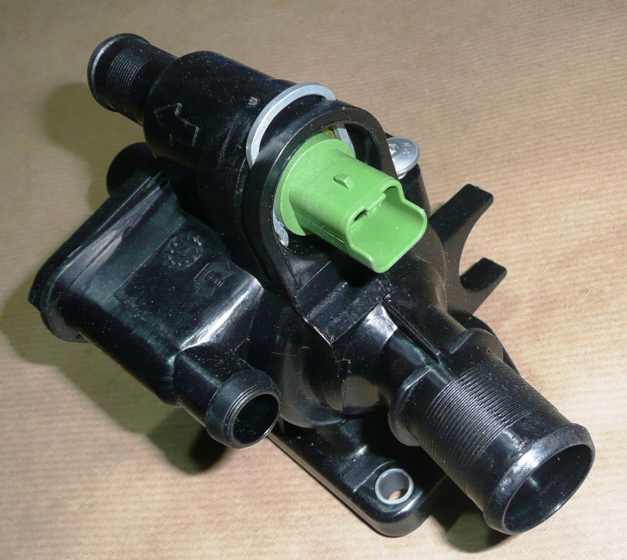 Citroen Oe Obudowa Termostatu C1 C2 C3 308 1336 V6 1 4 Hdi 1336V6 ...