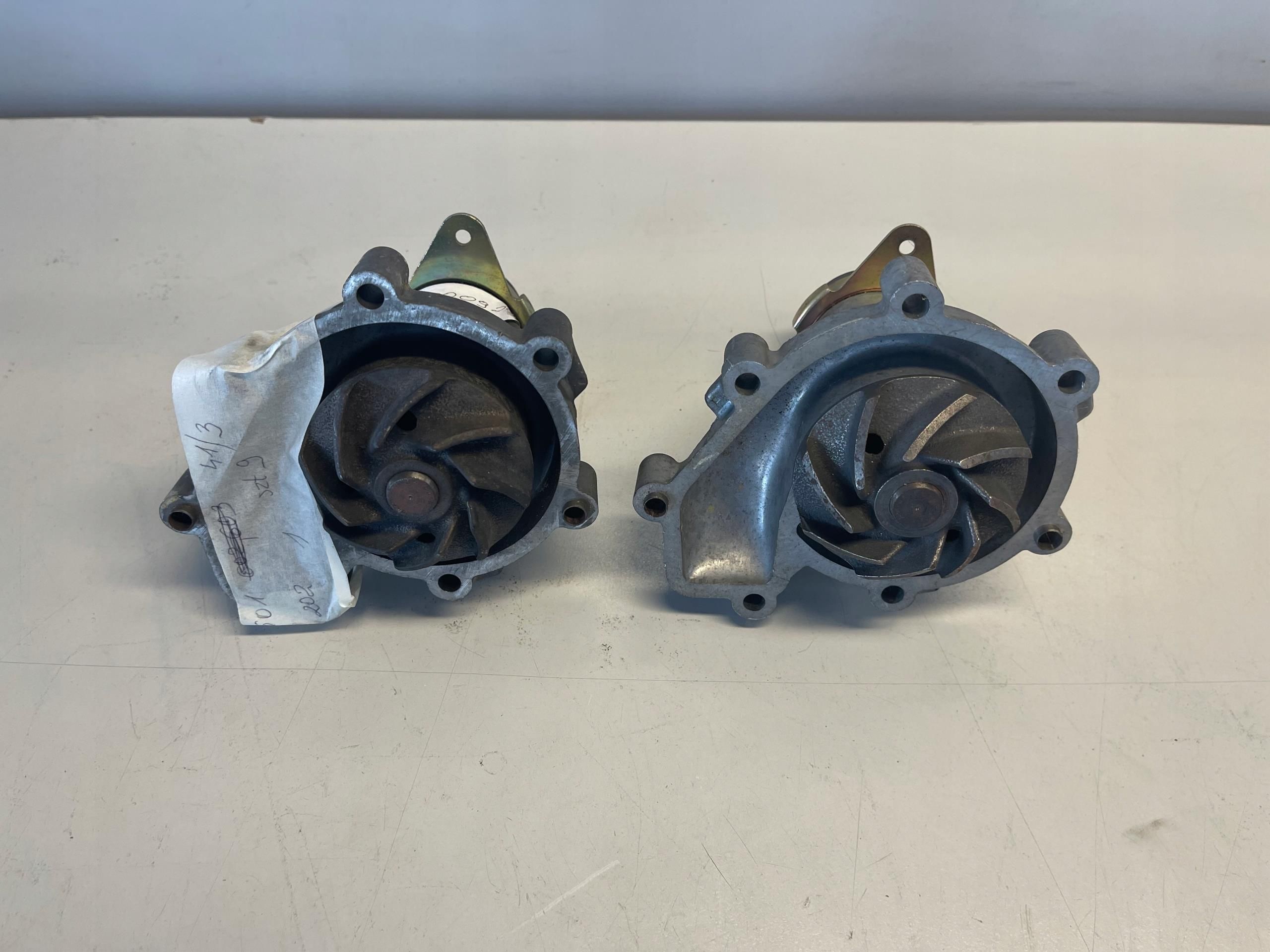 Mercedes-Benz Oe Mercedes Benz Oe Om601 W124 W201 Pompa Wody Nowa Oryg ...